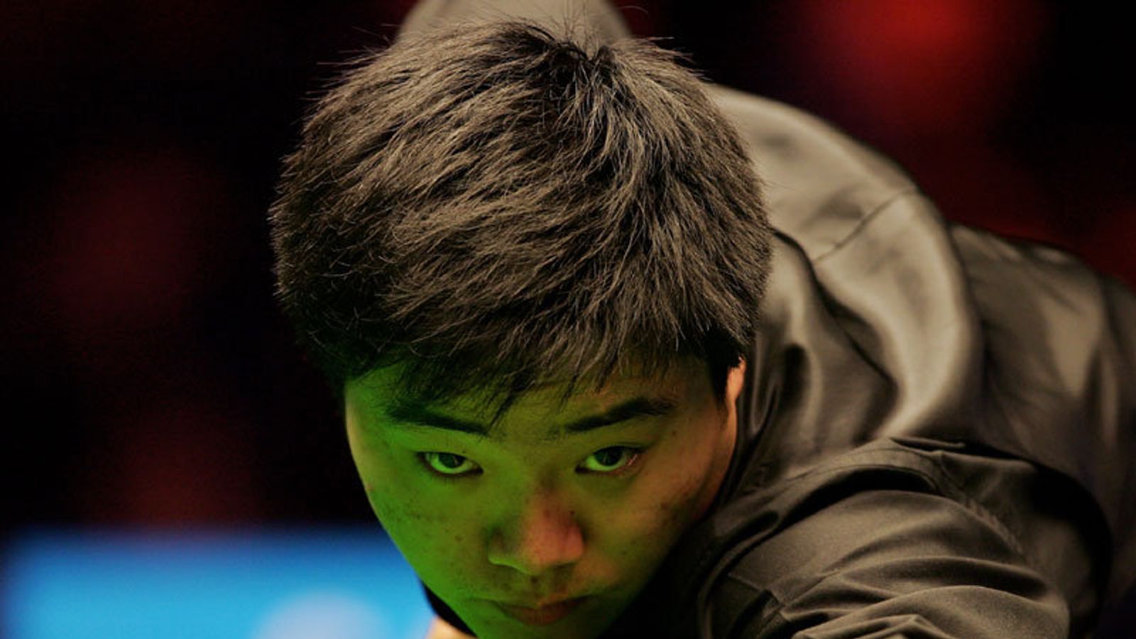 Ding goes top of the League | Sky Sports