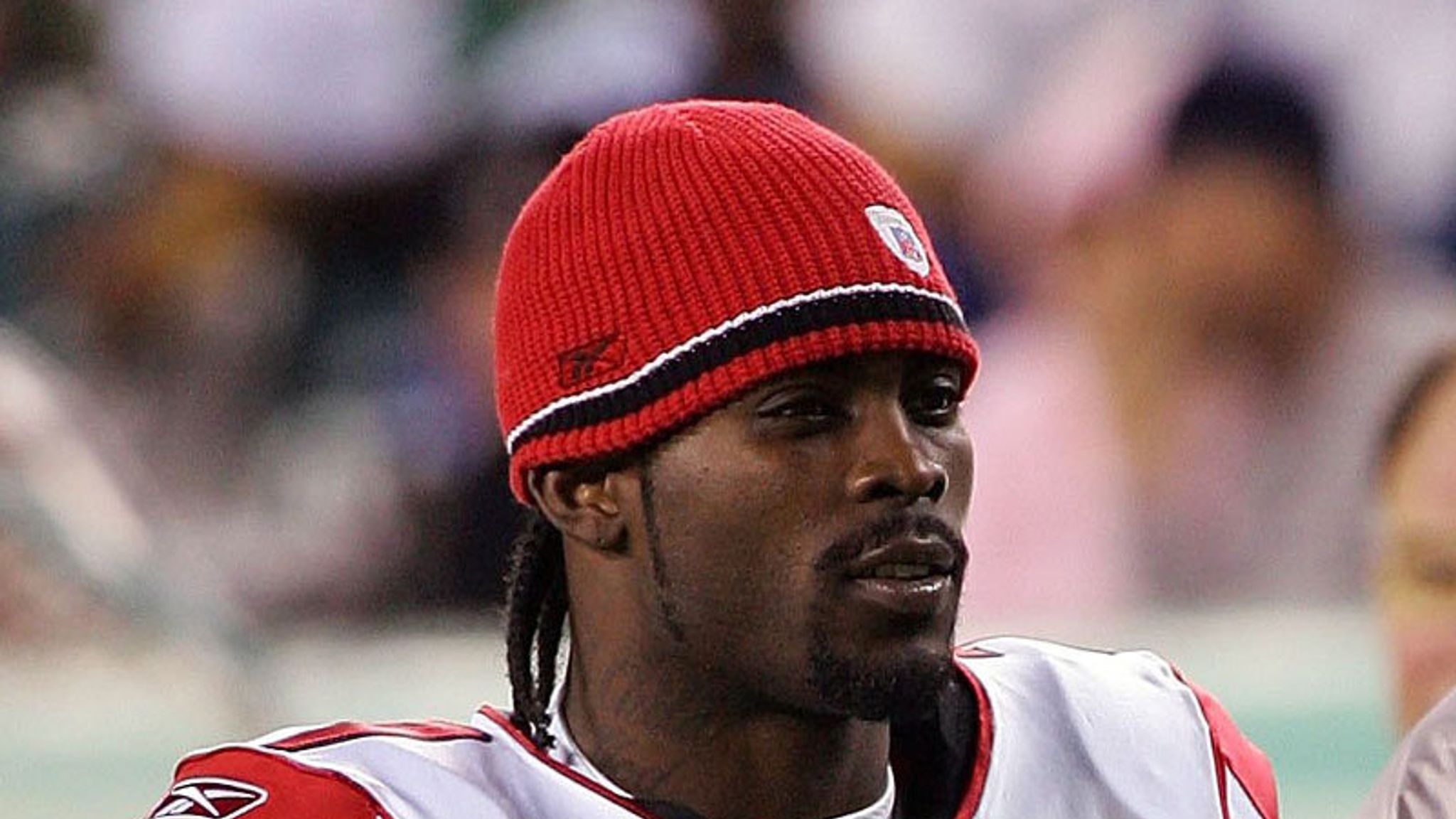 Eagles lifeline for Vick | NFL News | Sky Sports