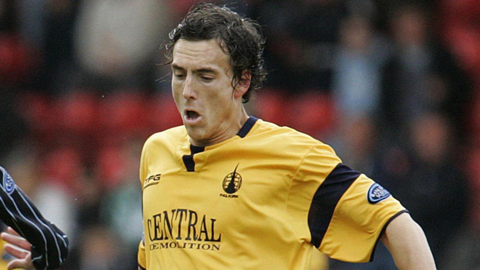 Gow attracts English interest | Football News | Sky Sports