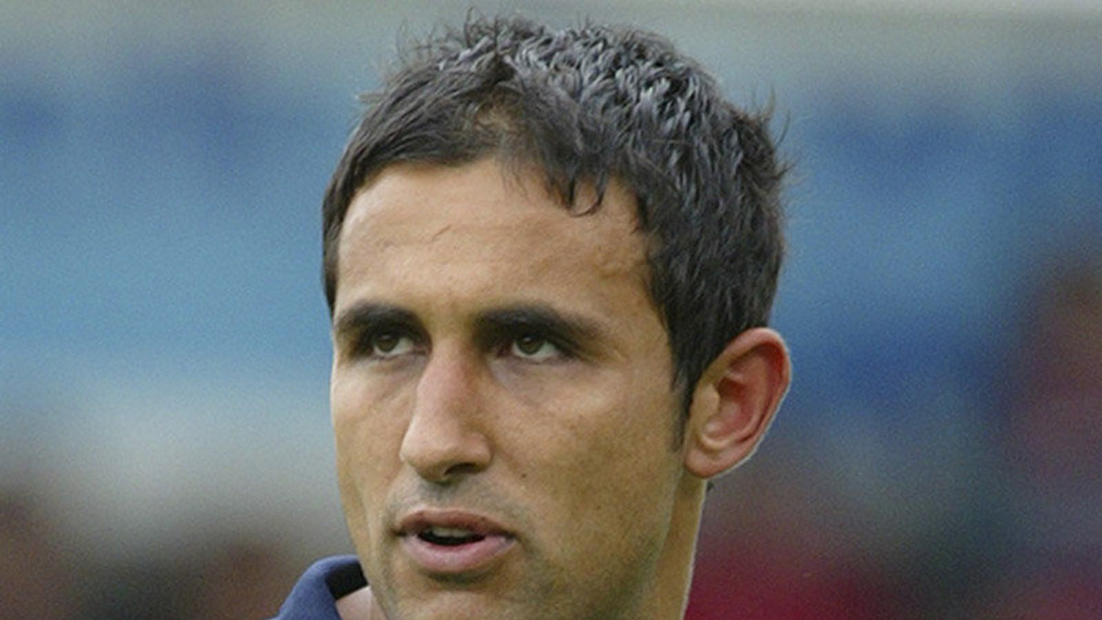 Lester too good for Bees | Football News | Sky Sports