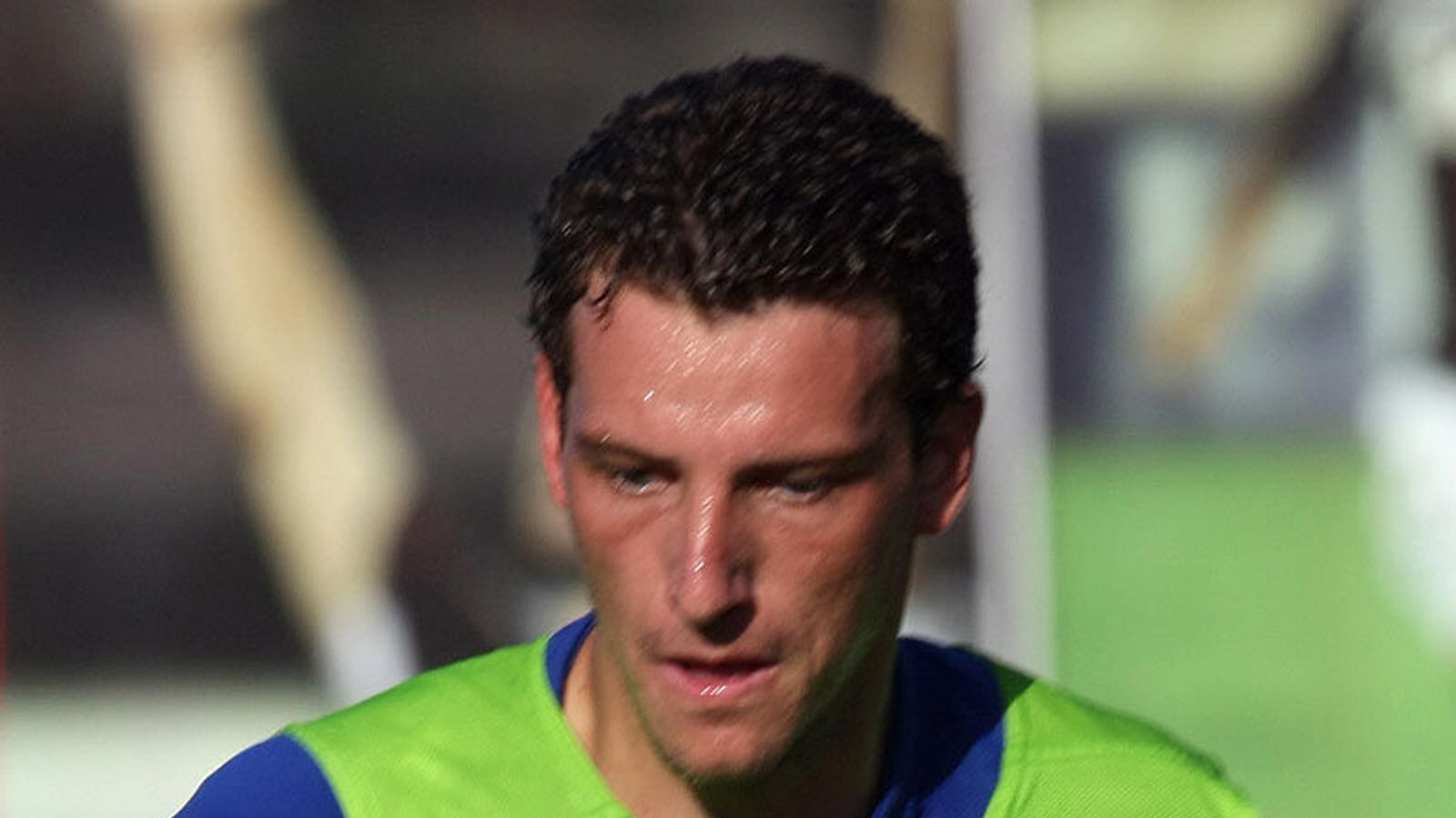 Elano signs on at City | Football News | Sky Sports