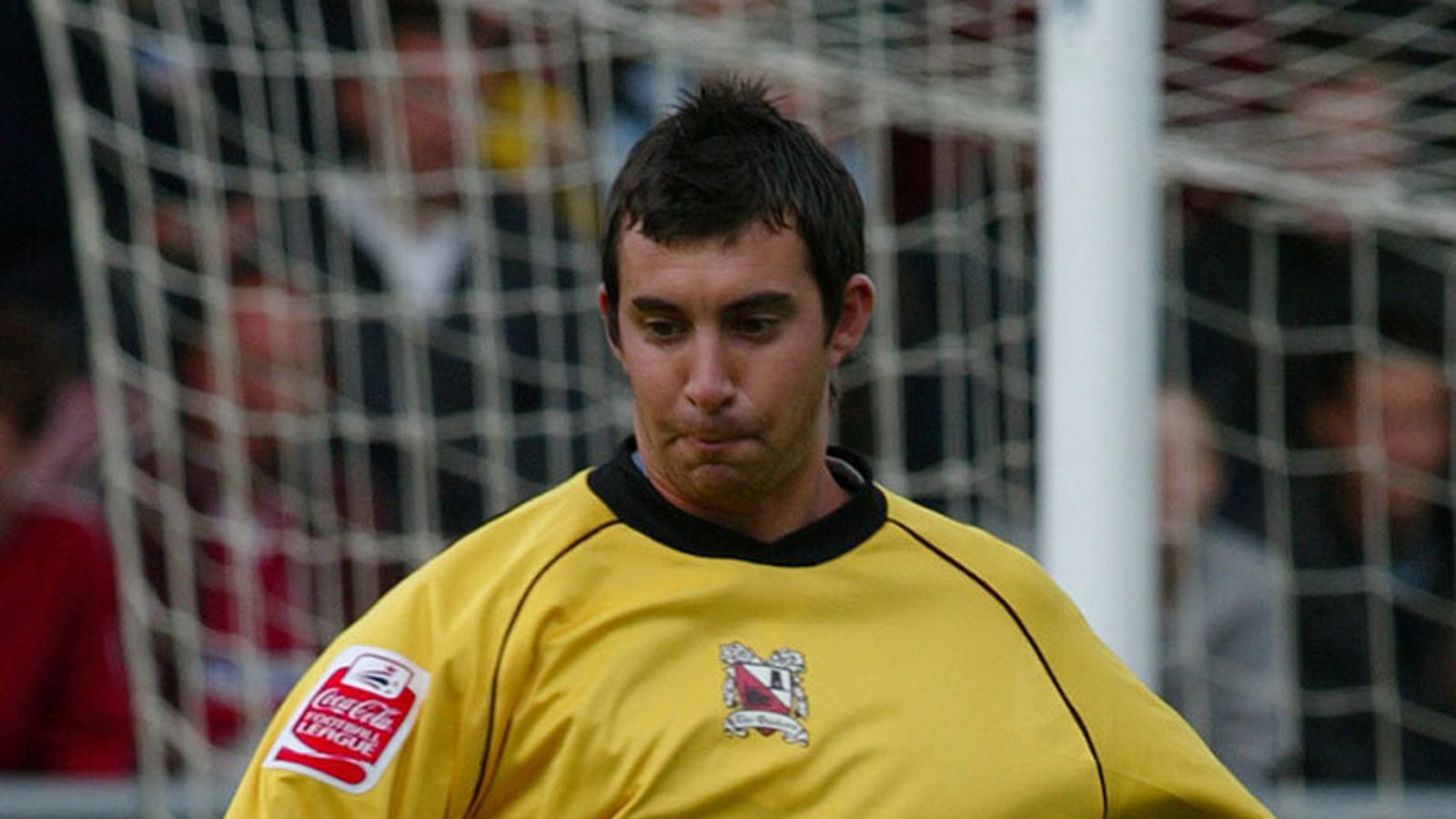 Dale keeper signs new deal | Football News | Sky Sports