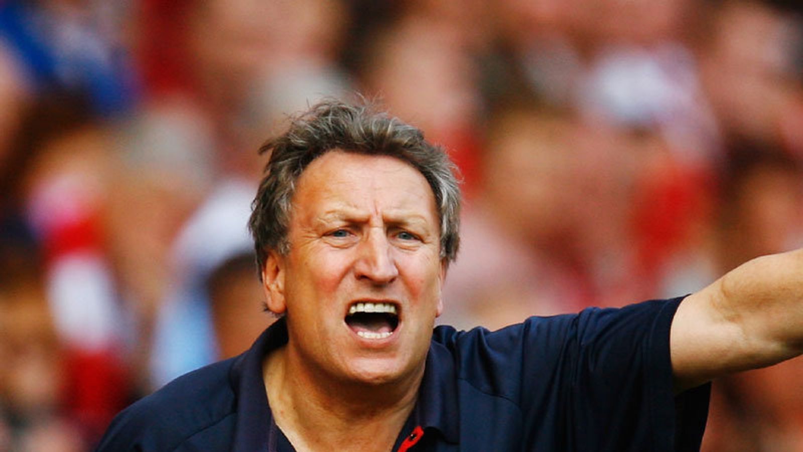 Palace unveil Warnock | Football News | Sky Sports