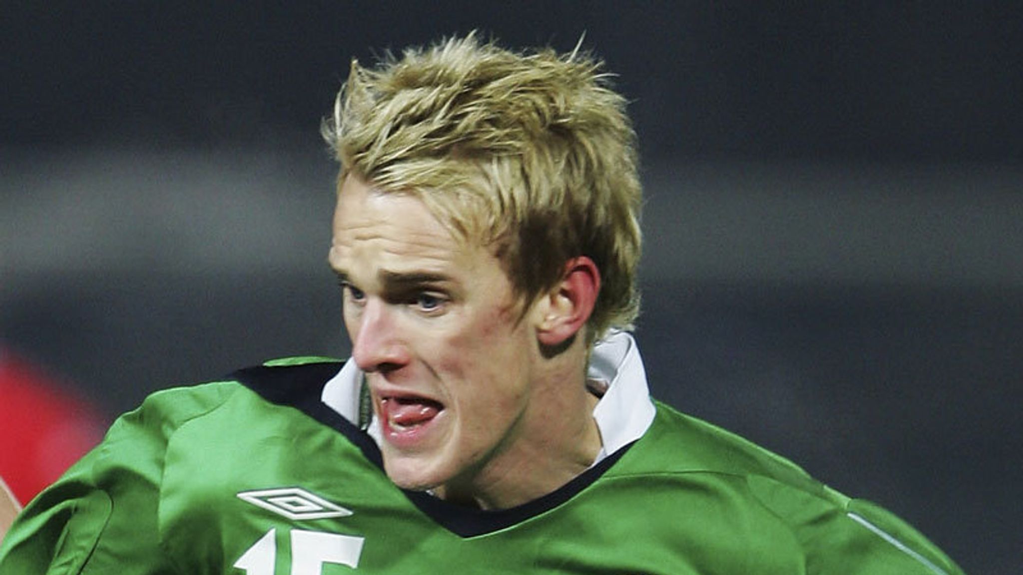 Hibs fight back to sink Dons | Football News | Sky Sports