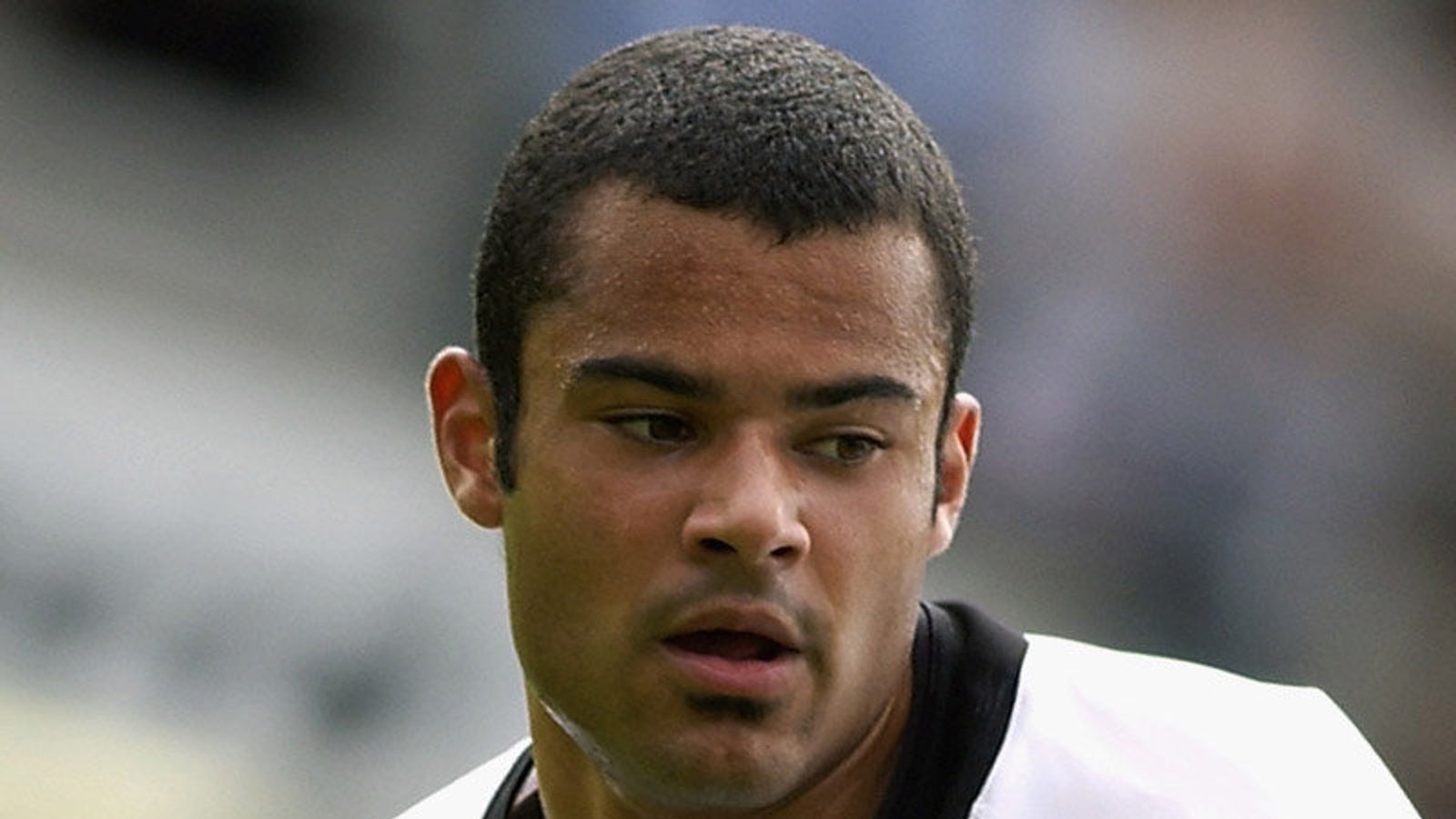 Muirhead leaves Rochdale | Football News | Sky Sports