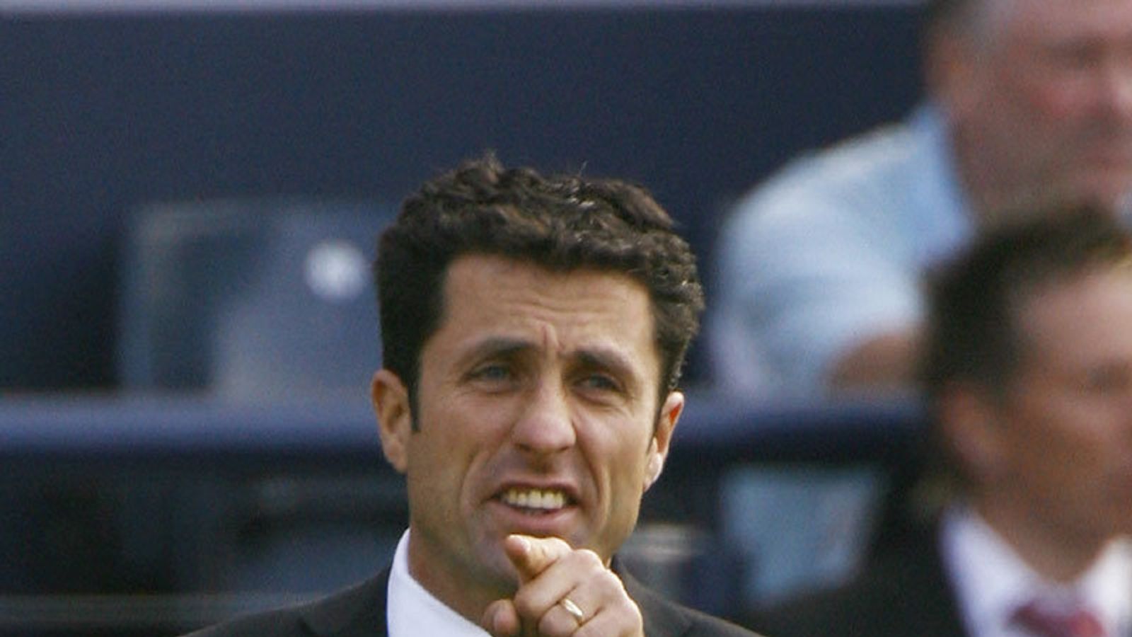 Hibs confirm Collins exit | Football News | Sky Sports