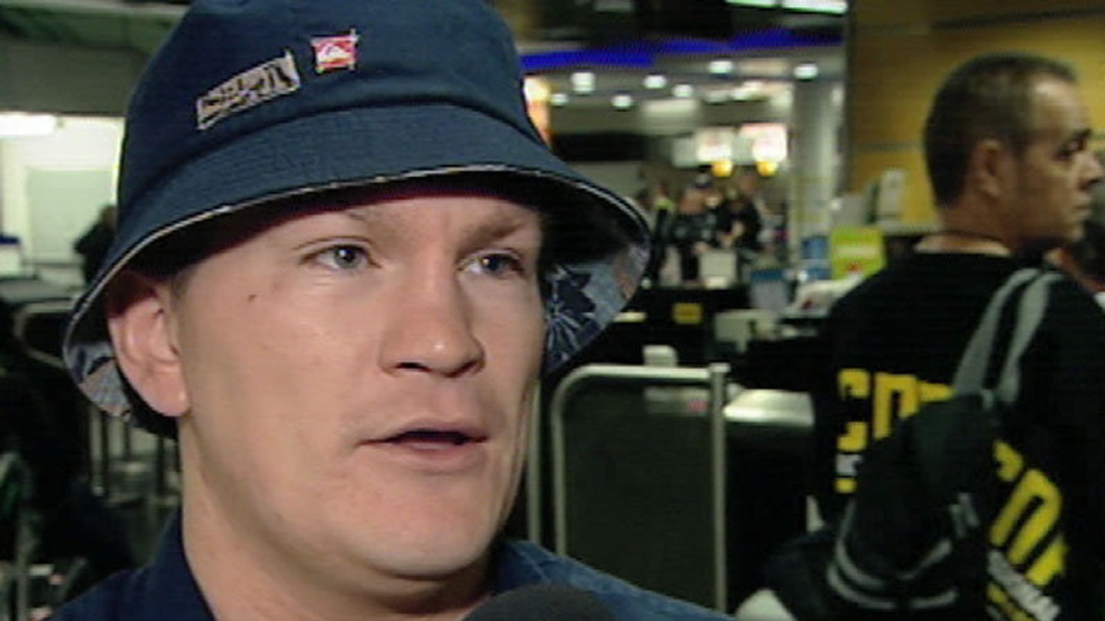 Mind how you go, Floyd | Boxing News | Sky Sports