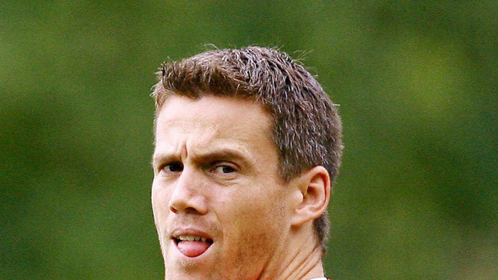 Landreau set for Lille | Football News | Sky Sports