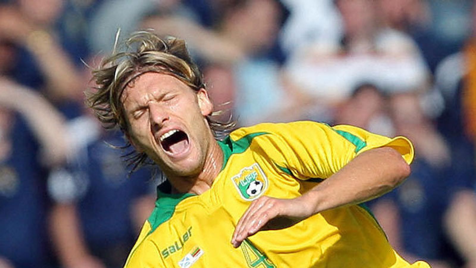 Sevilla land Samp ace | Football News | Sky Sports