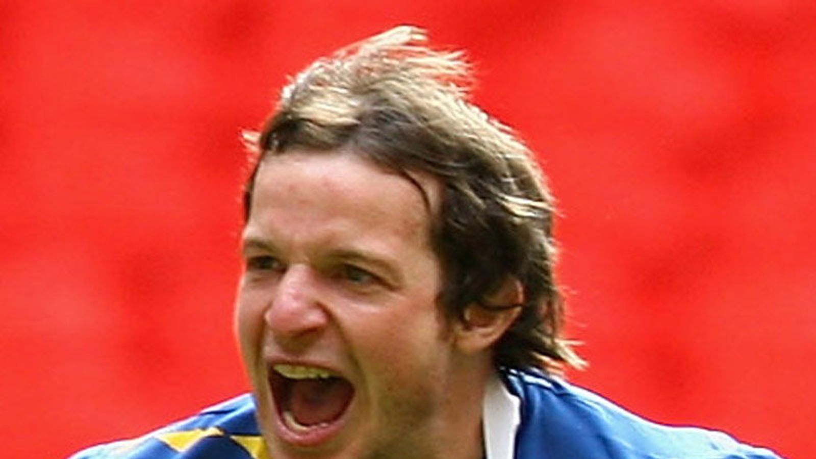 Shrimps let Twiss leave | Football News | Sky Sports