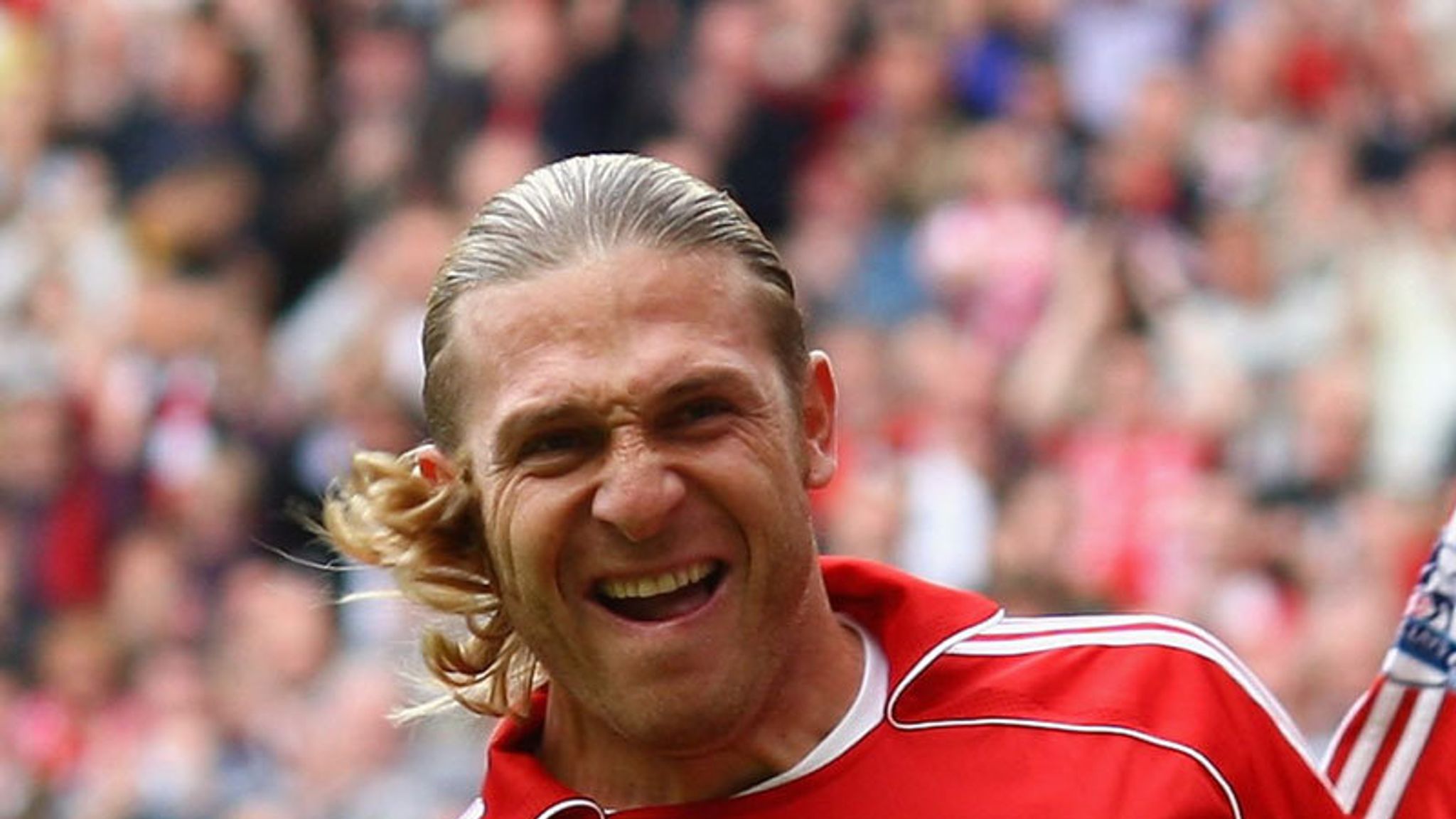 Reds frustrated by Poles | Football News | Sky Sports