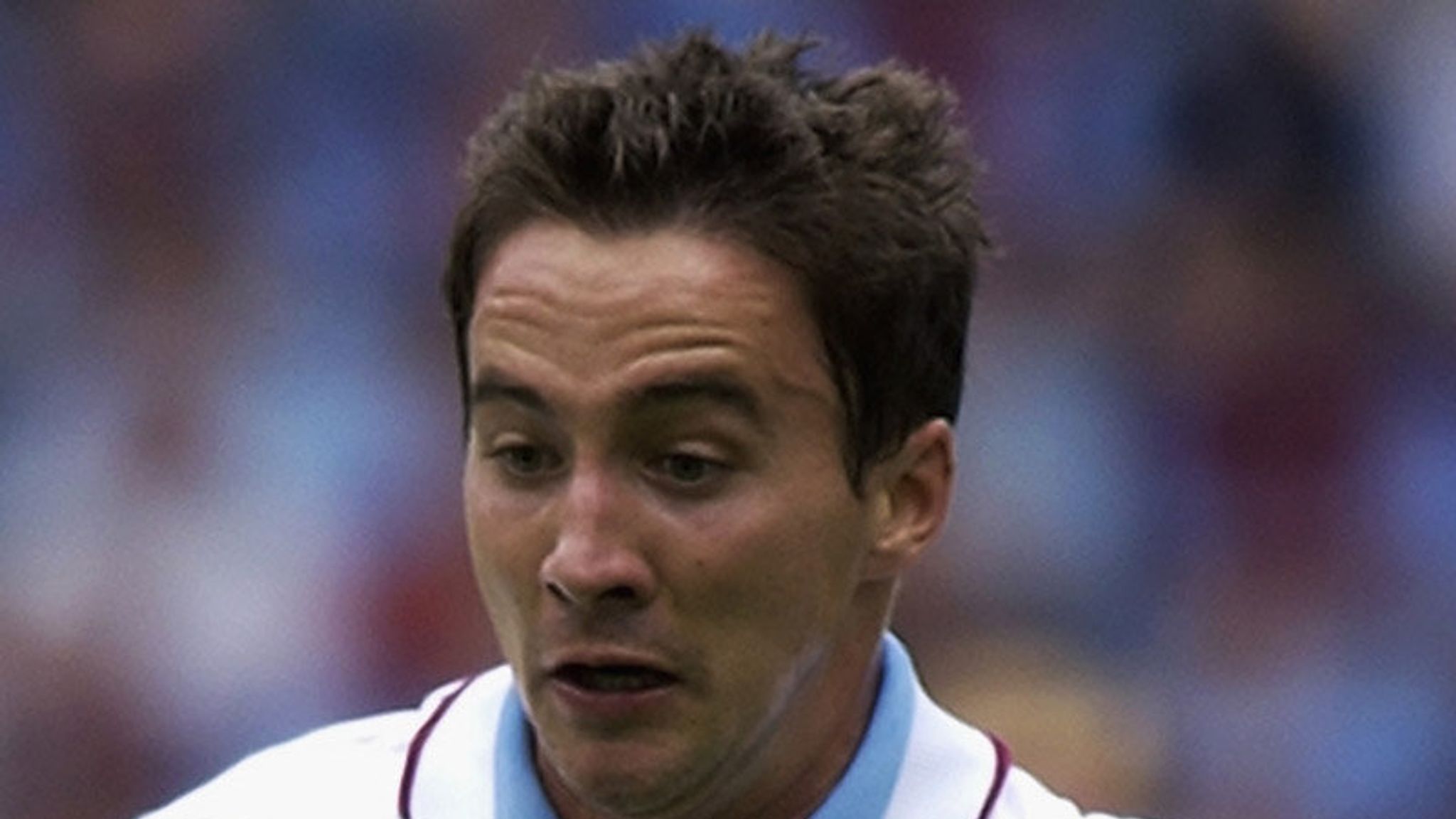 Robins eye Boulding brothers | Football News | Sky Sports