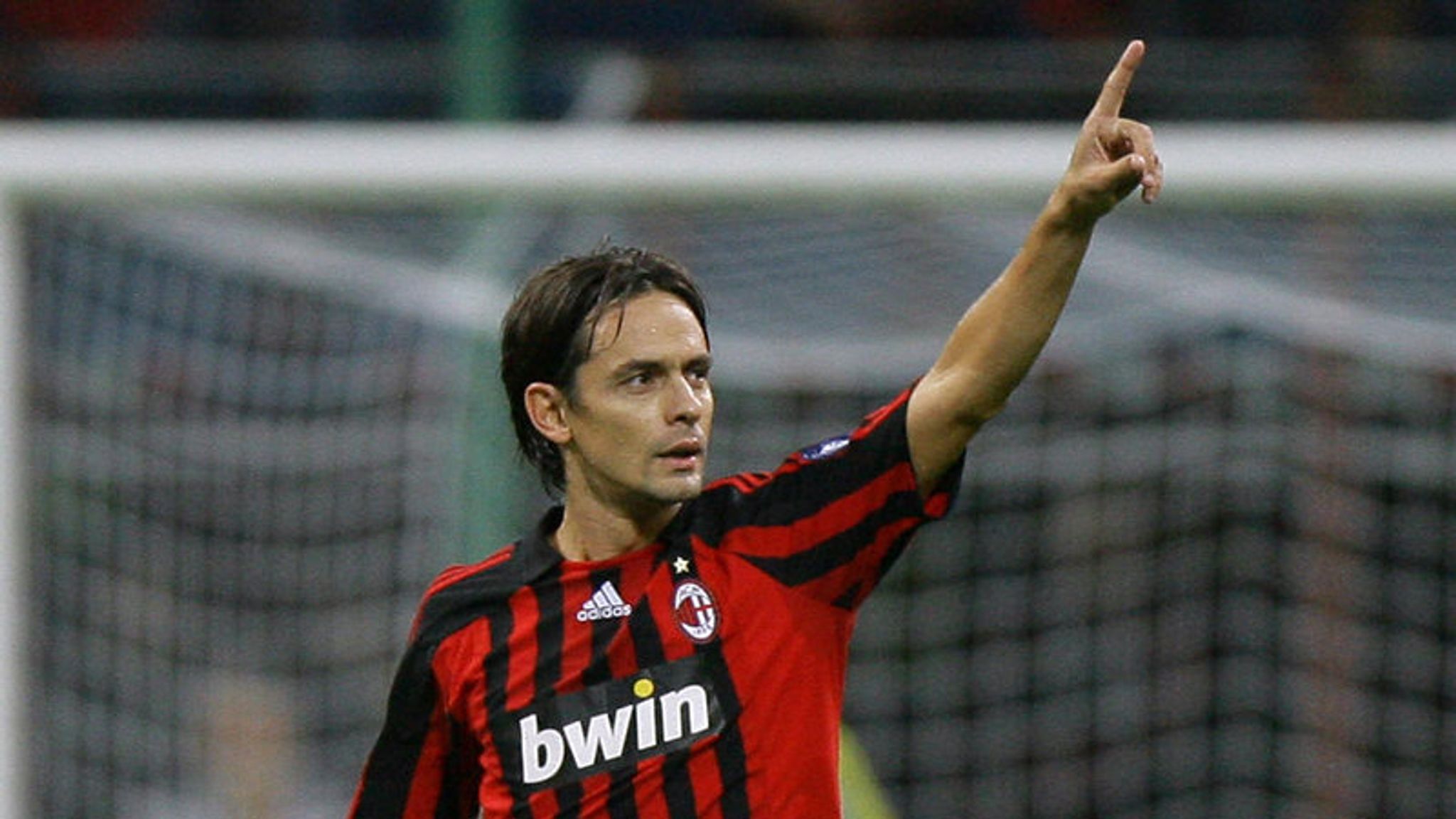 Milan start with win | Football News | Sky Sports