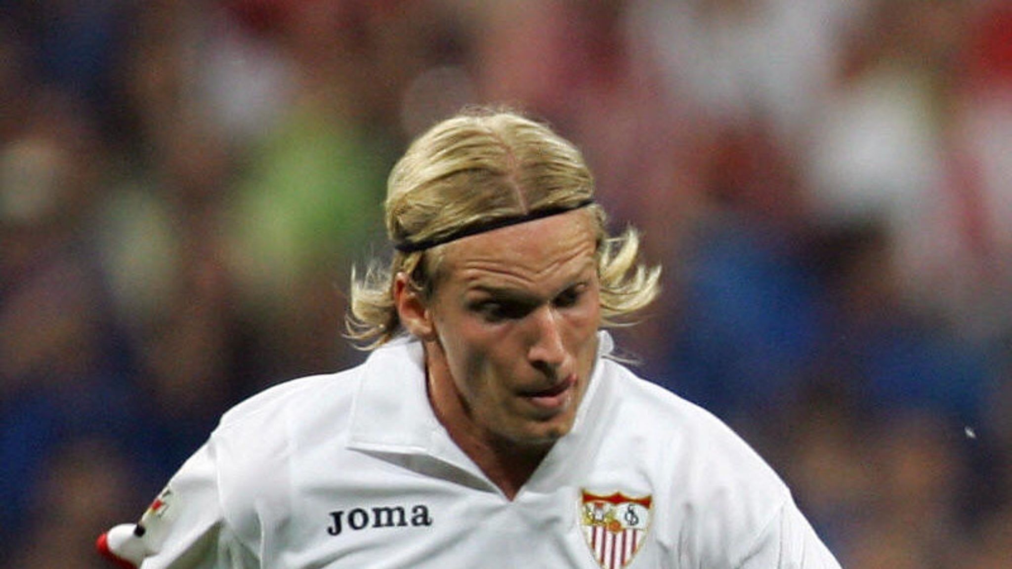 Poulsen seals Juve move | Football News | Sky Sports