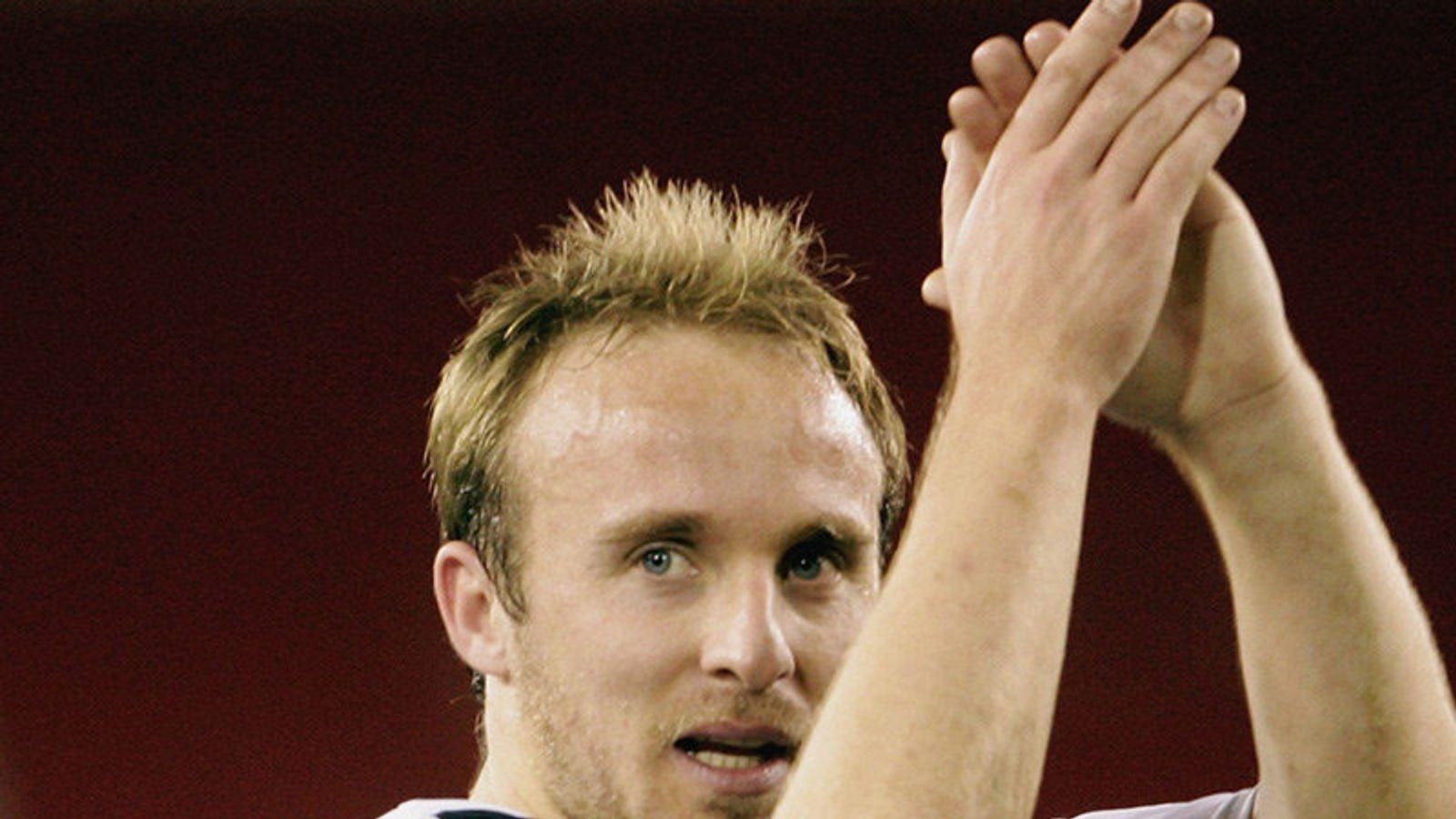 Butler sticks with Swans | Football News | Sky Sports