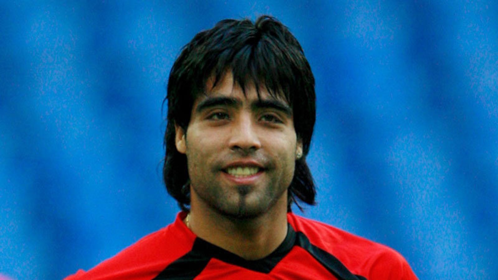 Genoa seal keeper deal | Football News | Sky Sports