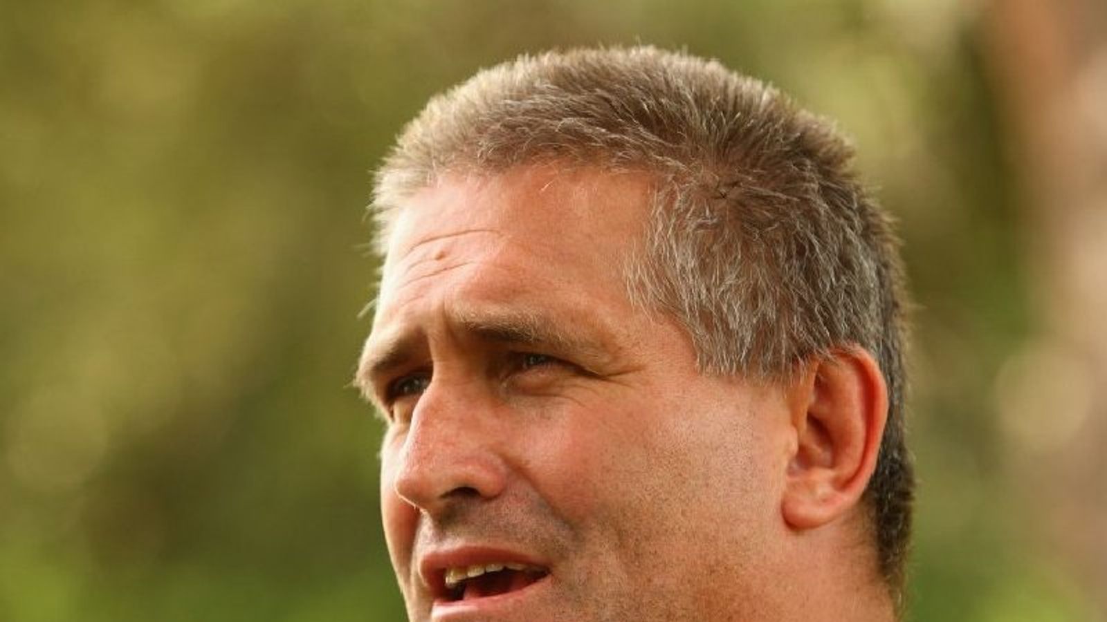 Johnson out of the running | Rugby Union News | Sky Sports