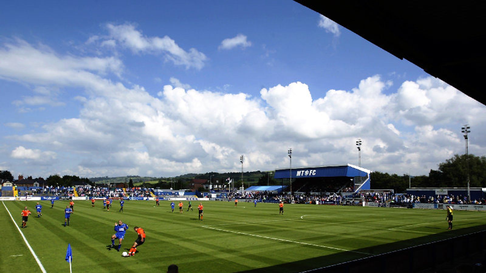 Rooney signs Macc deal | Football News | Sky Sports