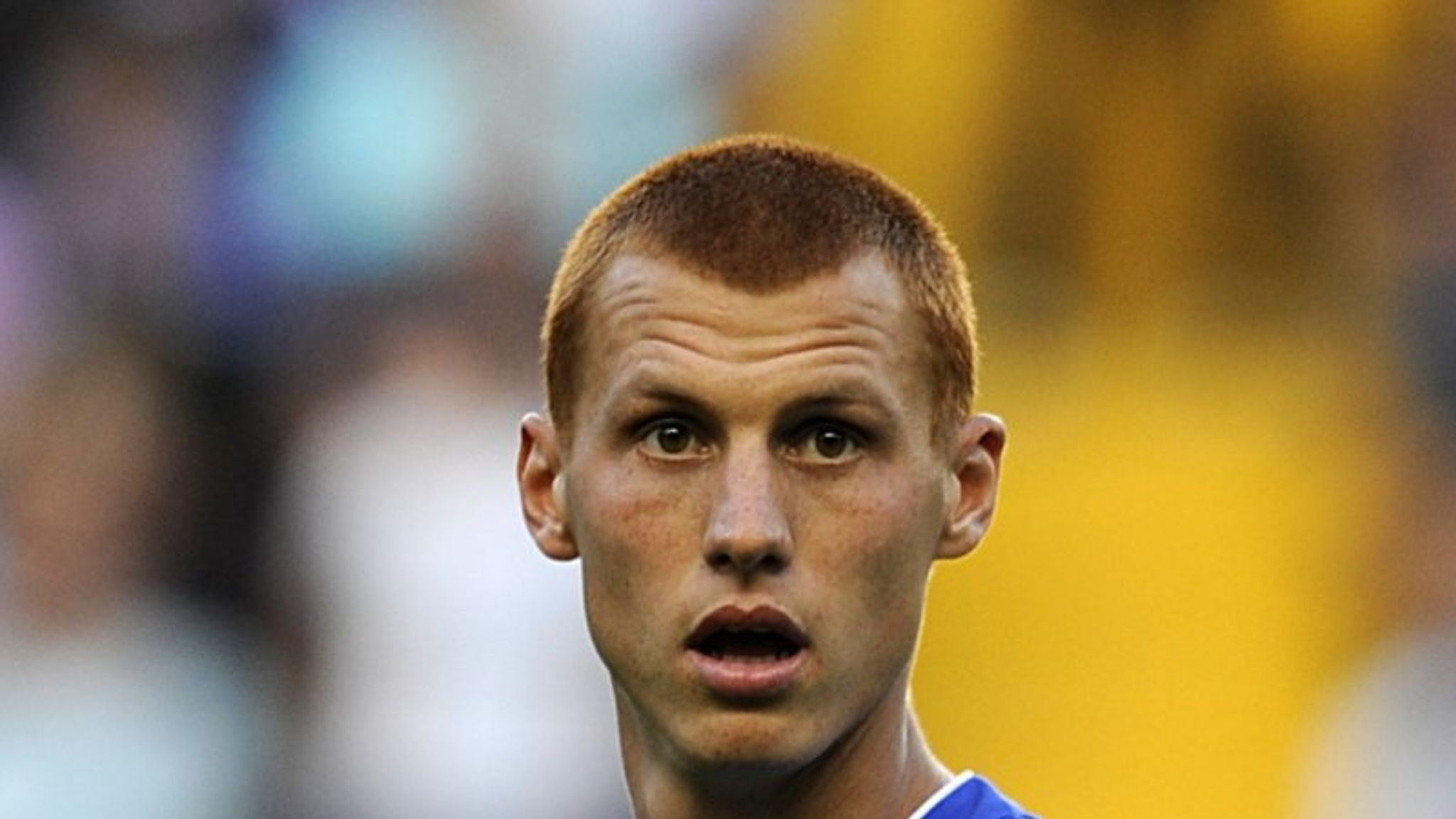 Villa agree Sidwell move | Football News | Sky Sports