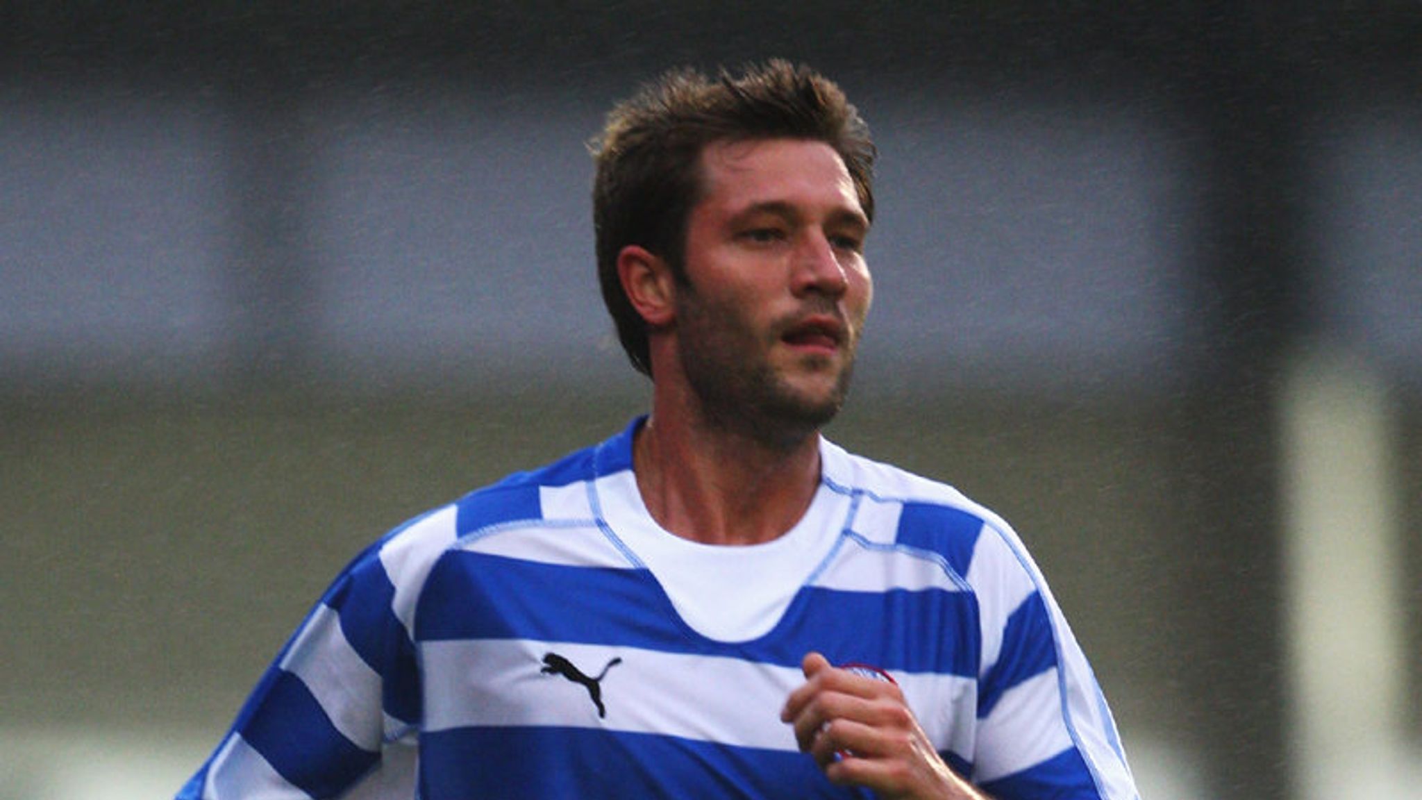 Halls makes Blades loan switch | Football News | Sky Sports