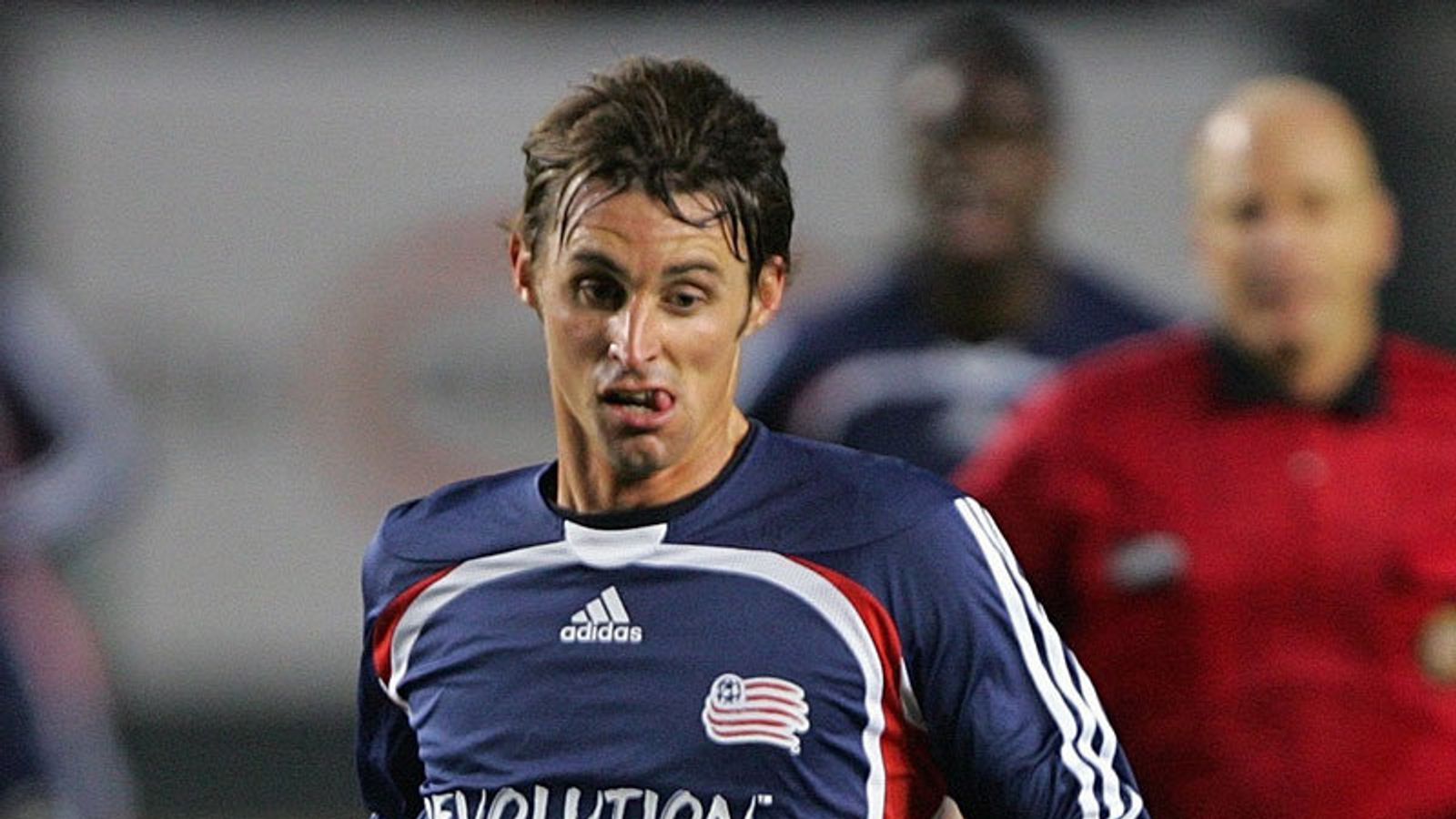 Saints squeeze through | Football News | Sky Sports