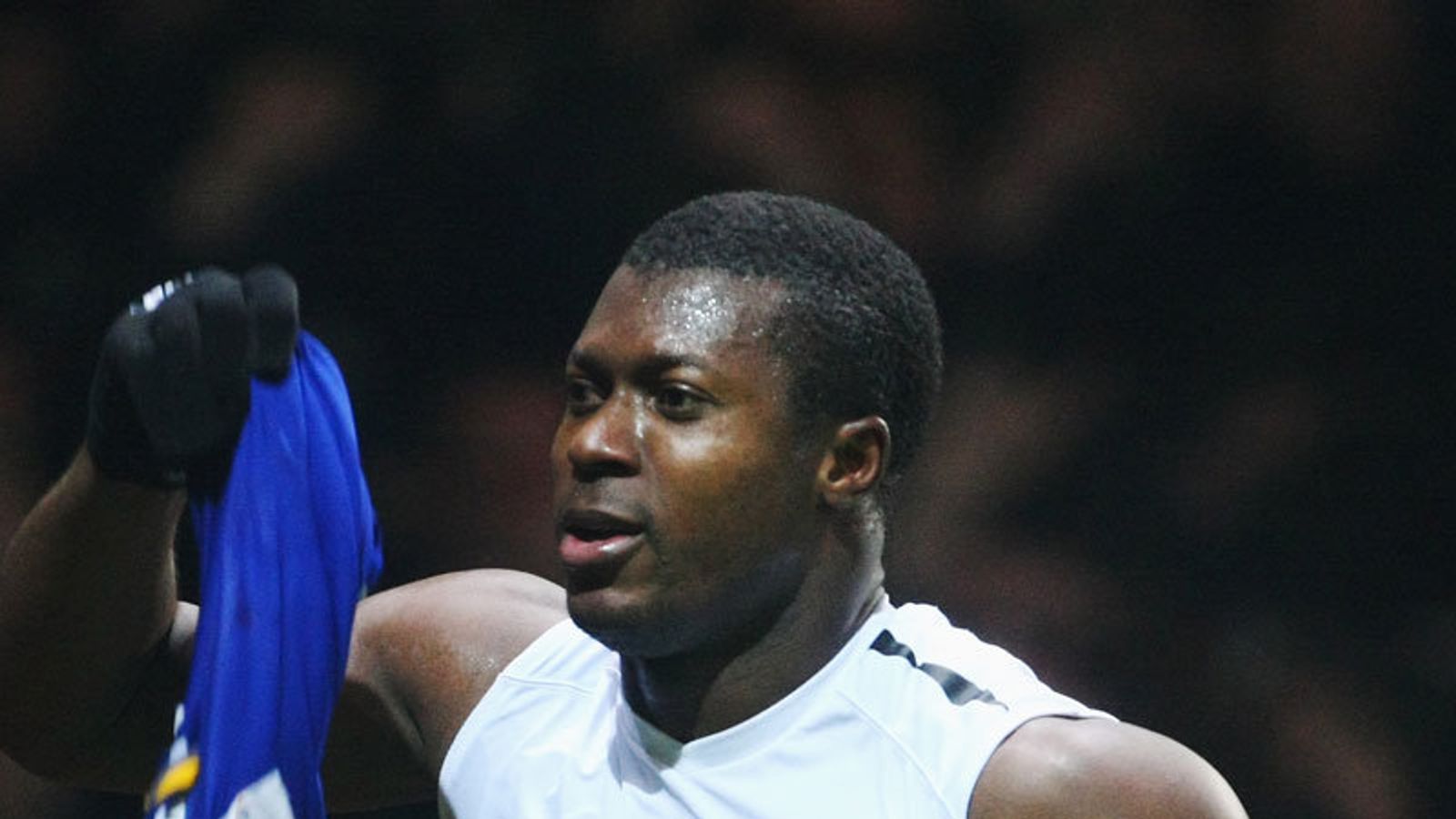 Yakubu back in Everton fold | Football News | Sky Sports