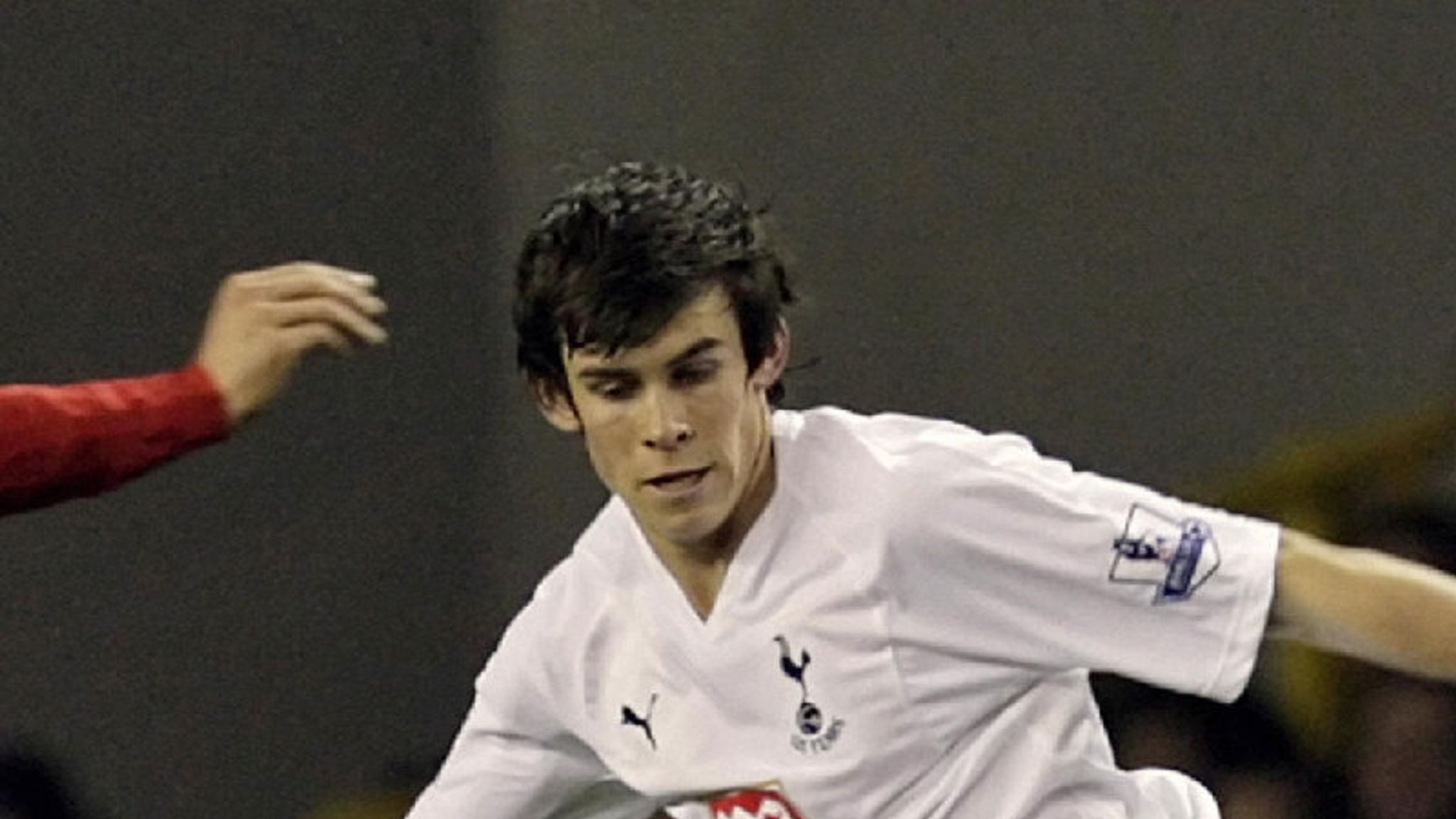 Bale suffers injury blow | Football News | Sky Sports