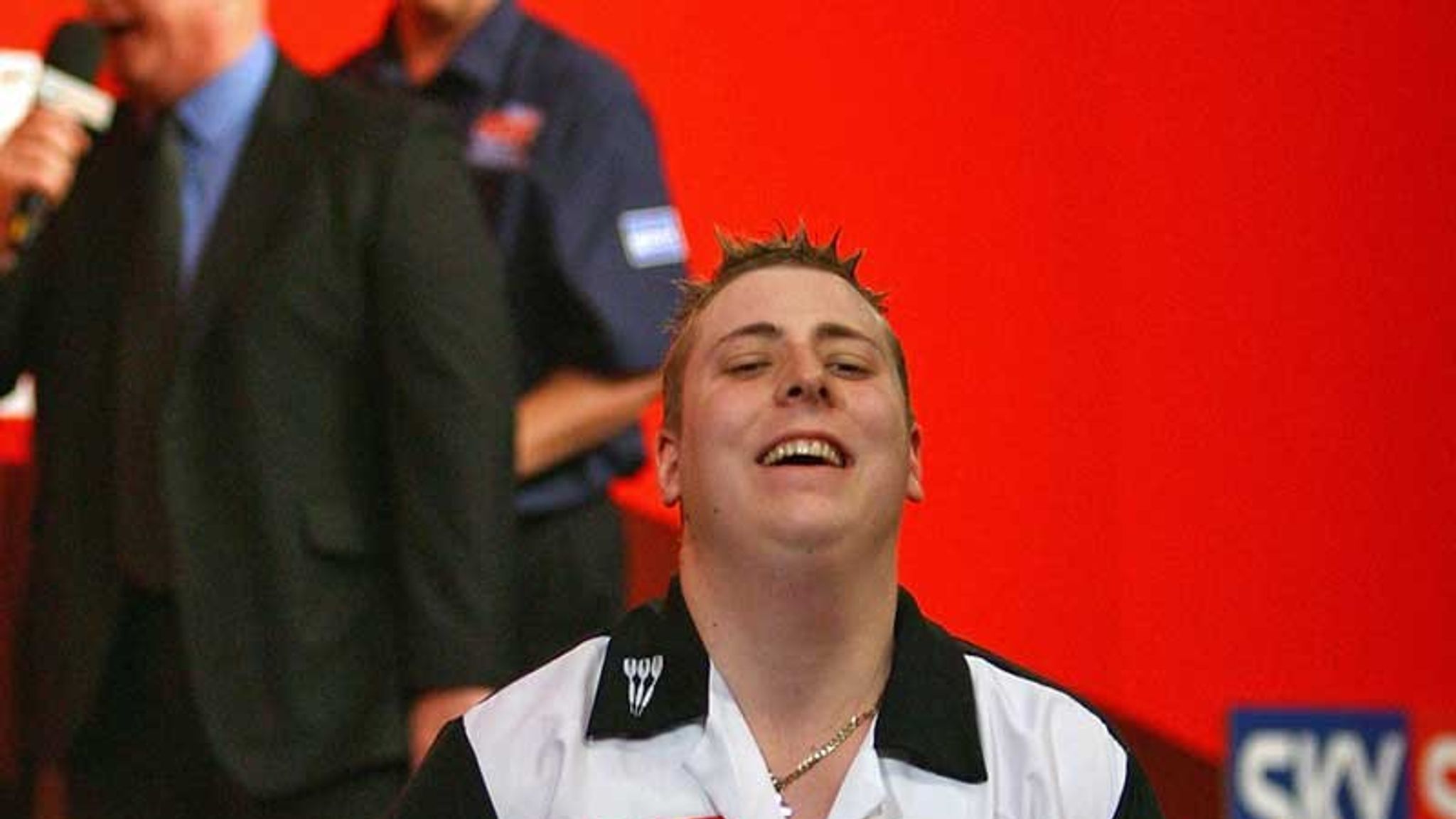 Rookie rocks the world | Sky Sports