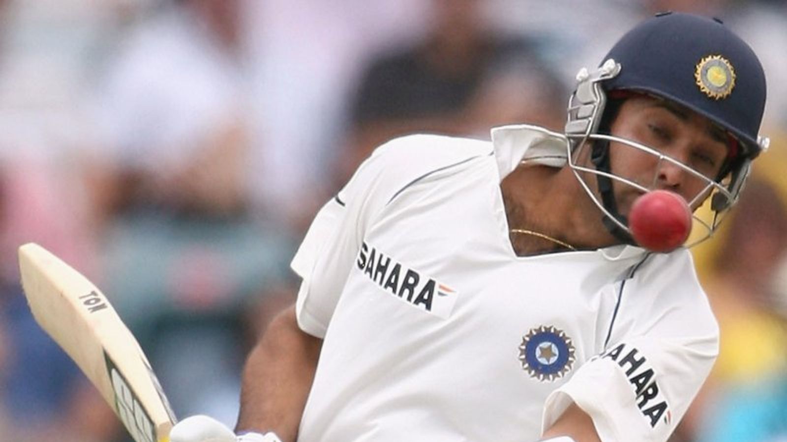 Laxman to replace Voges | Cricket News | Sky Sports