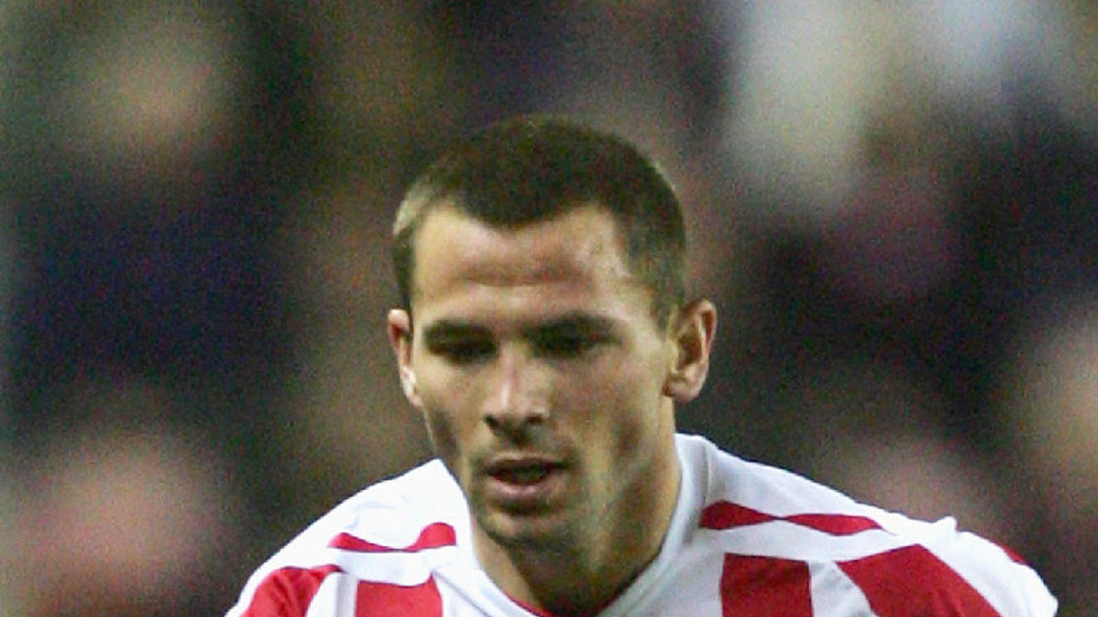 Bardsley apologises to Pienaar | Football News | Sky Sports