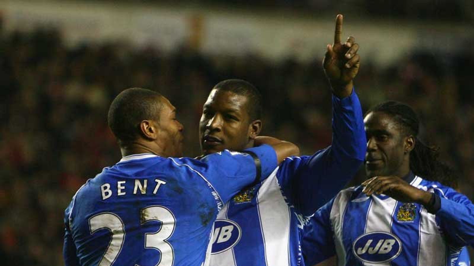 Bramble gives Bruce a bonus | Football News | Sky Sports