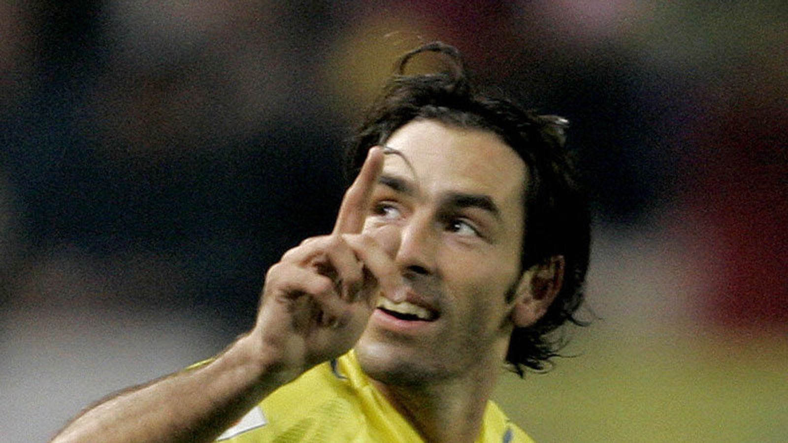 Pires seeking new deal | Football News | Sky Sports