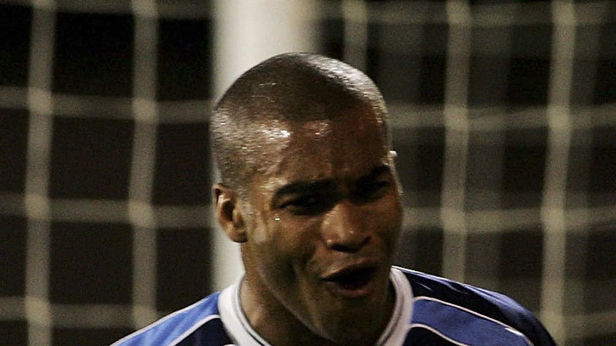 Easter completes Plymouth move | Football News | Sky Sports