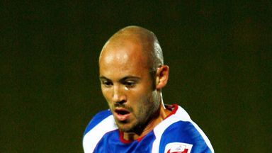Shrews miss out on Mullin | Football News | Sky Sports