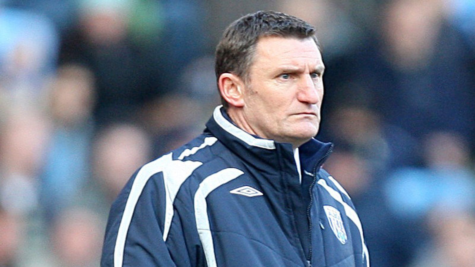 Mowbray to retain duo | Football News | Sky Sports