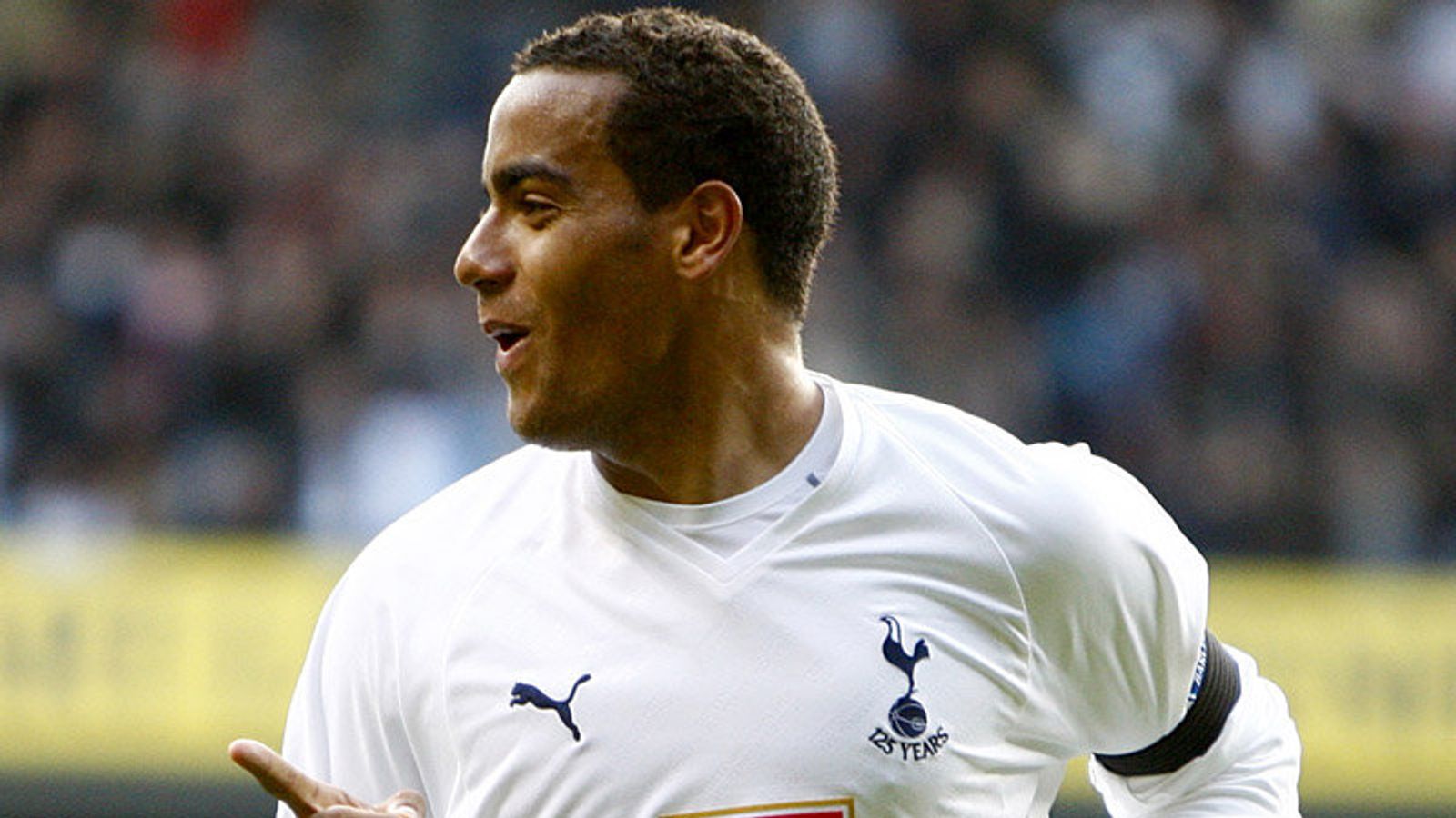 Huddlestone secures new deal | Football News | Sky Sports