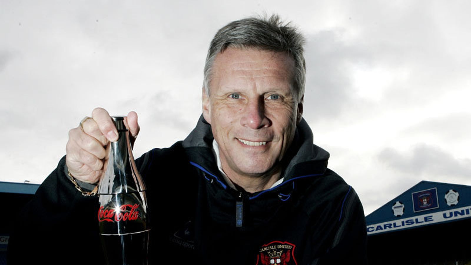 Manager prize for Ward | Football News | Sky Sports