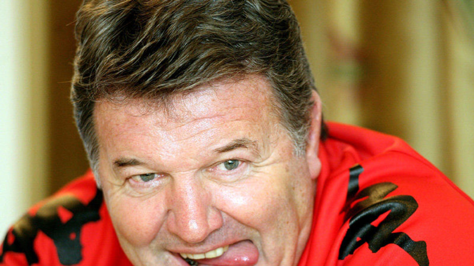 Toshack stands up for Keegan | Football News | Sky Sports