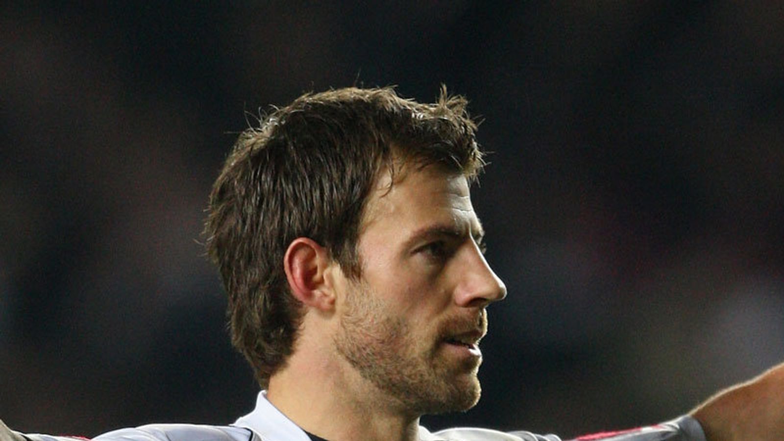 Broughton stays with Dragons | Football News | Sky Sports