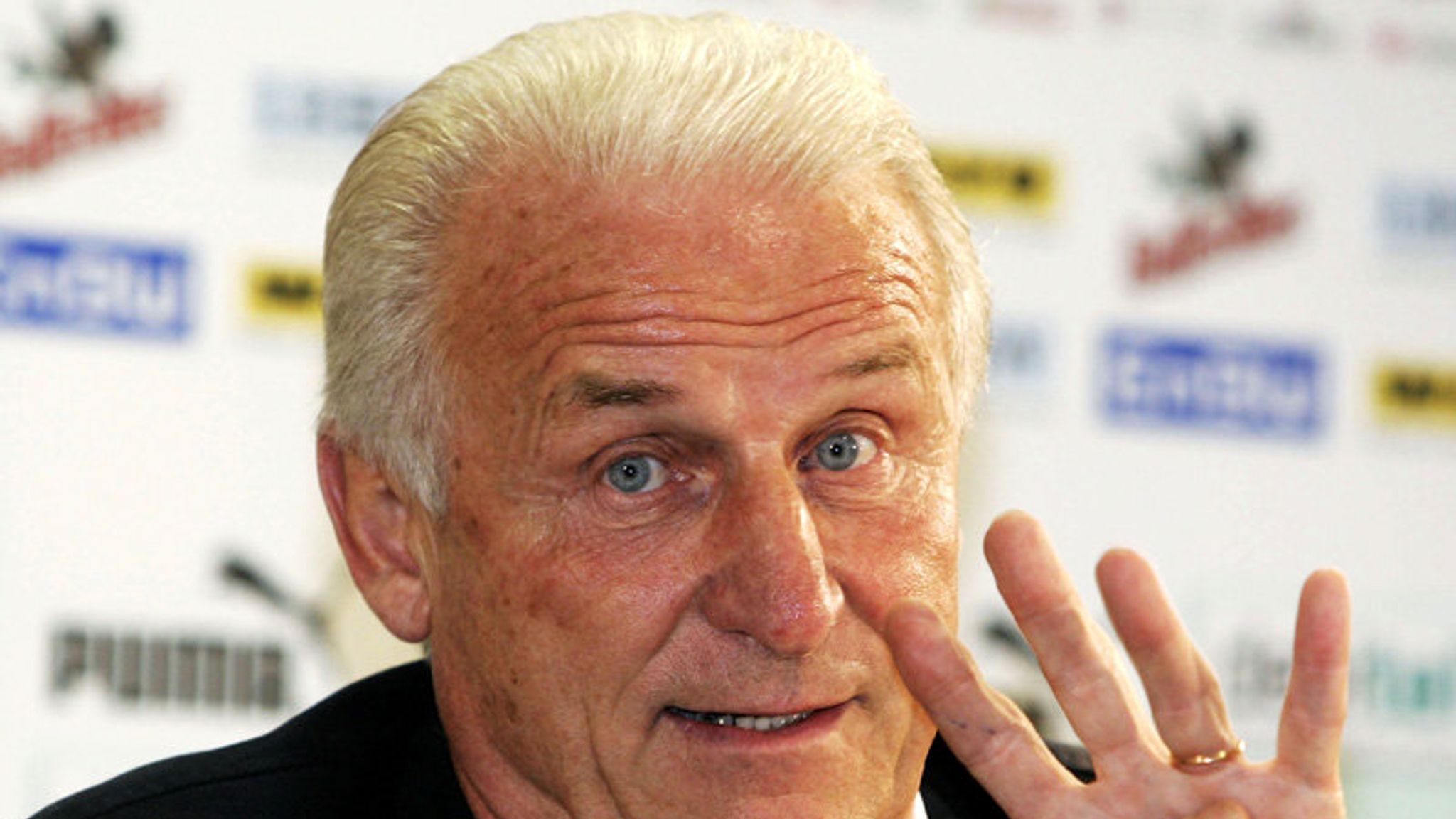 Trap closes on Republic role | Football News | Sky Sports