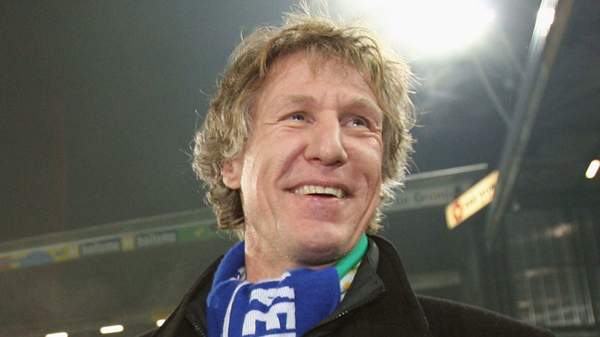 Verbeek confirmed by Feyenoord | Football News | Sky Sports