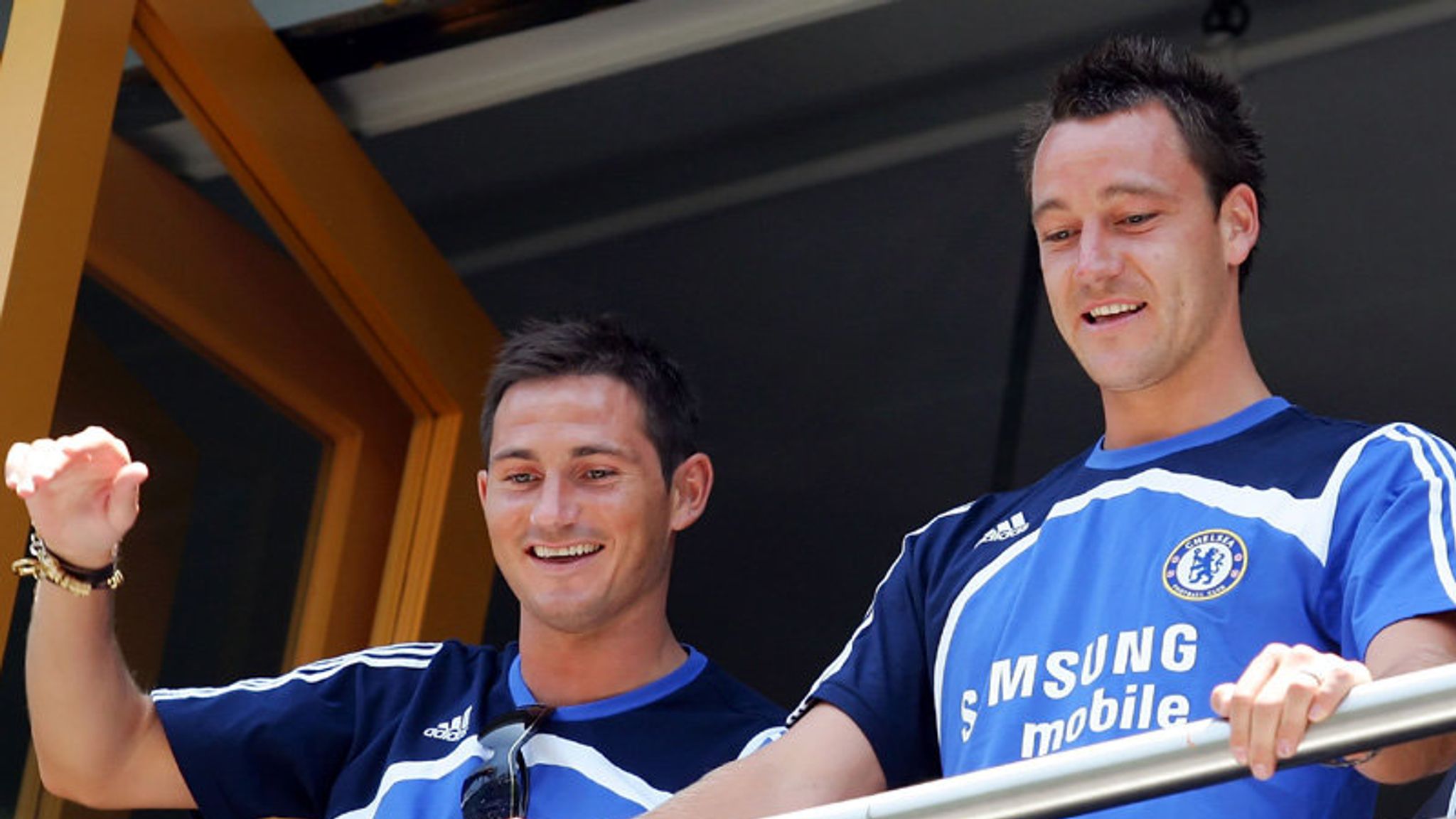 England pair support Grant | Football News | Sky Sports