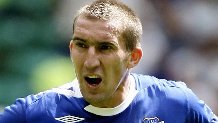 Stubbs back at Goodison | Football News | Sky Sports