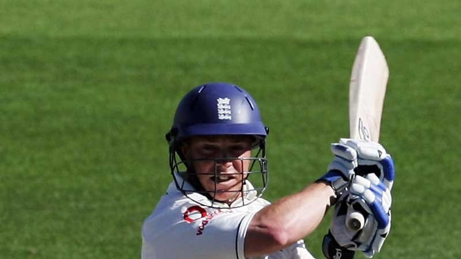 Giles backing for Ambrose | Cricket News | Sky Sports