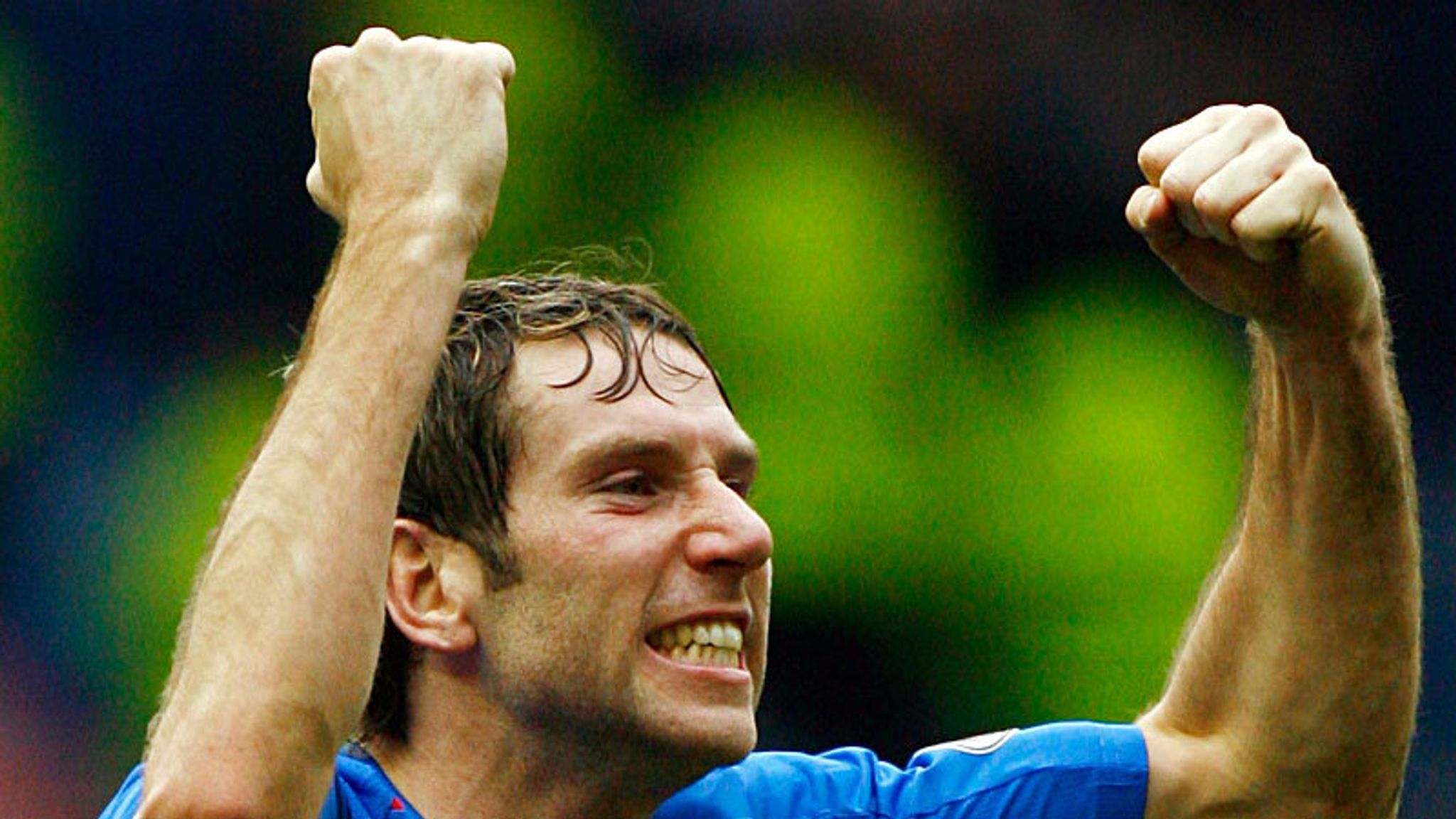 Broadfoot called up by Scots | Football News | Sky Sports