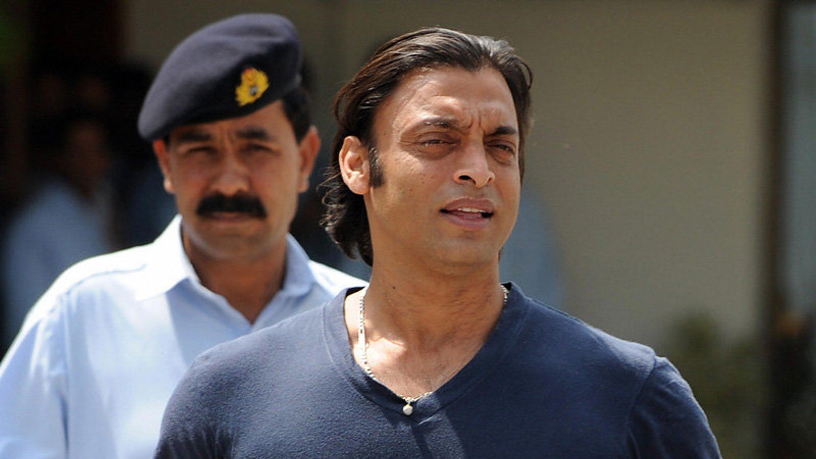 Shoaib makes Surrey move | Cricket News | Sky Sports