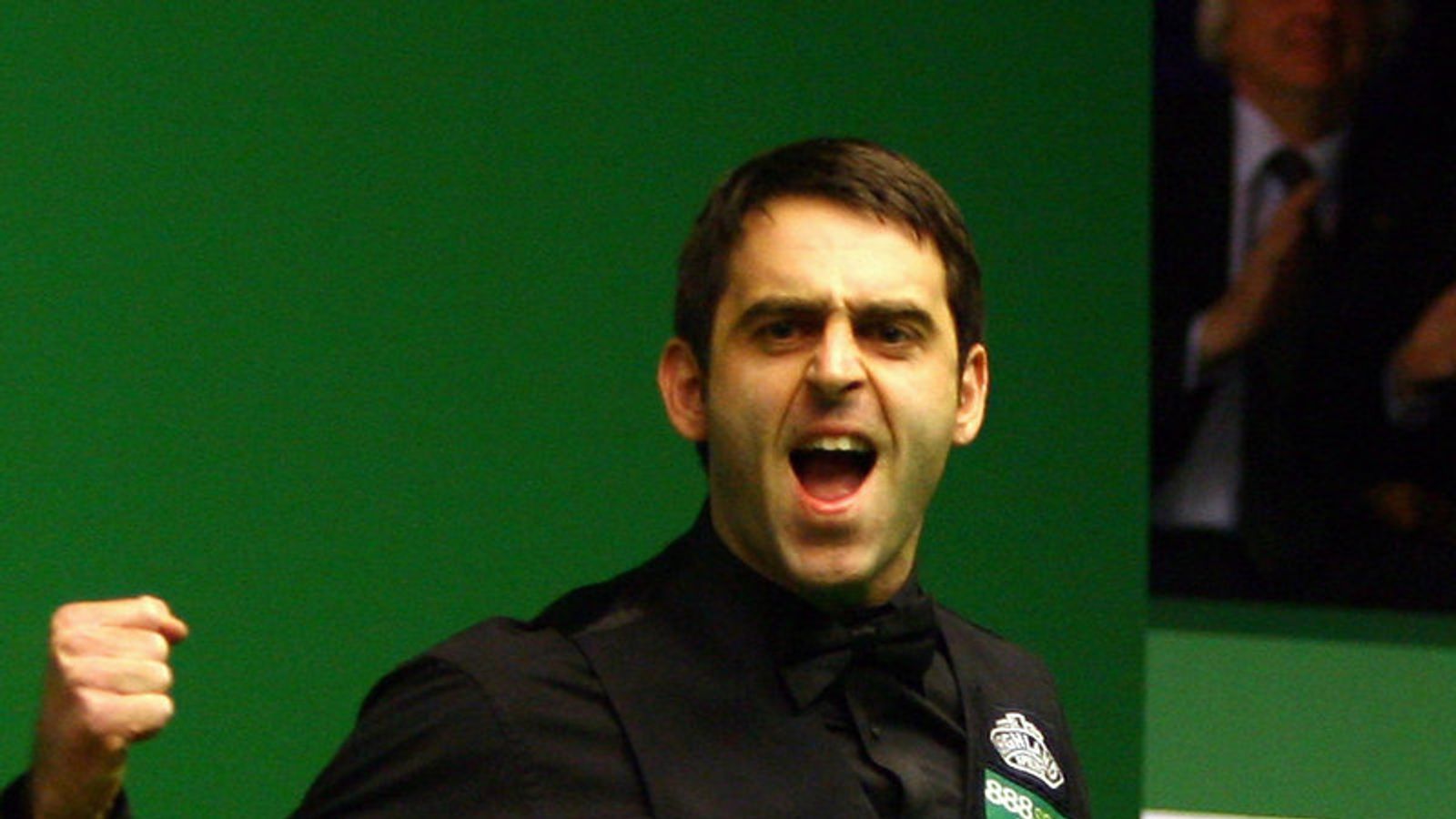 Maximum Ronnie roars on | Sky Sports
