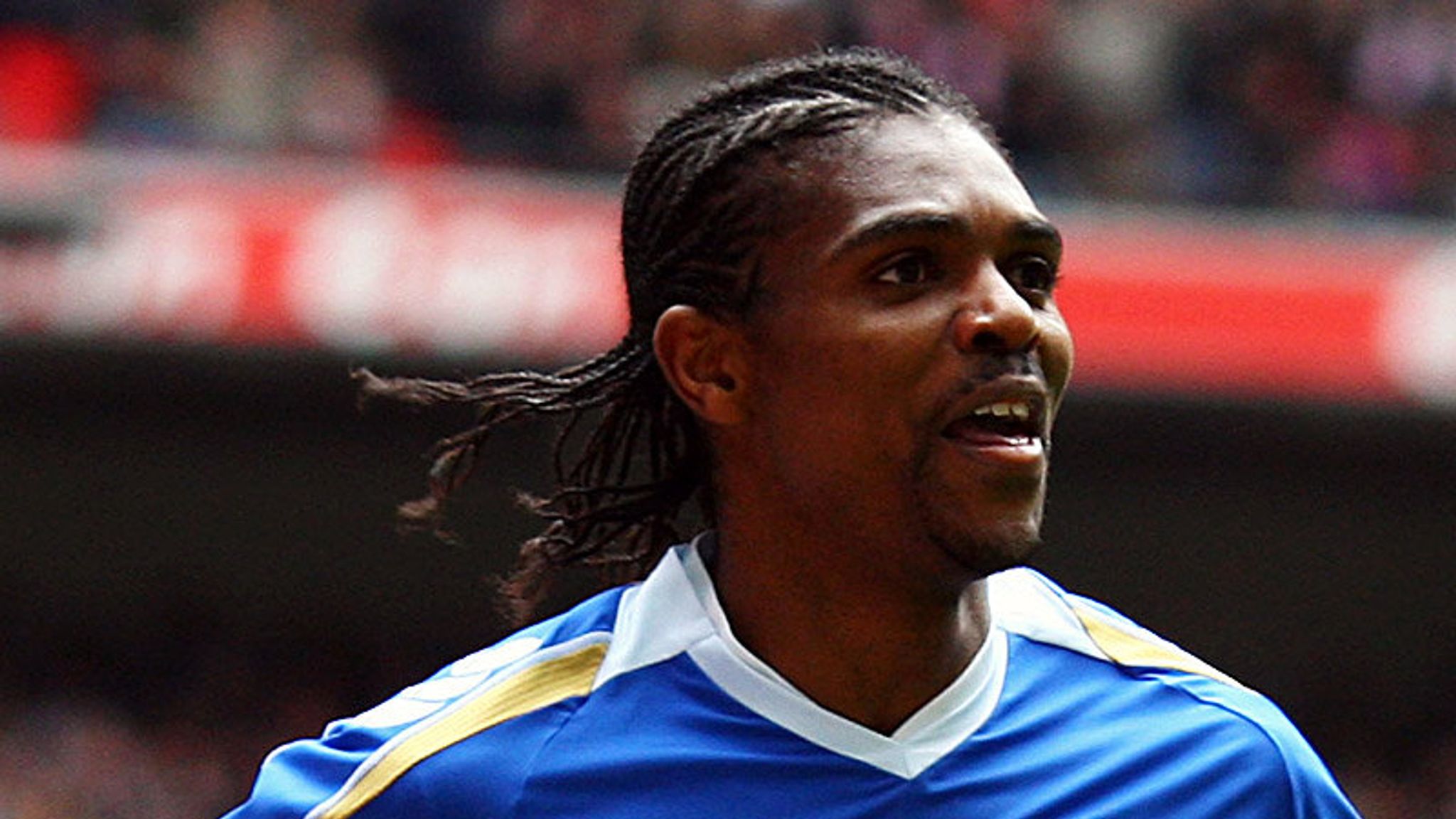 Kanu eyes 'dream' win | Football News | Sky Sports