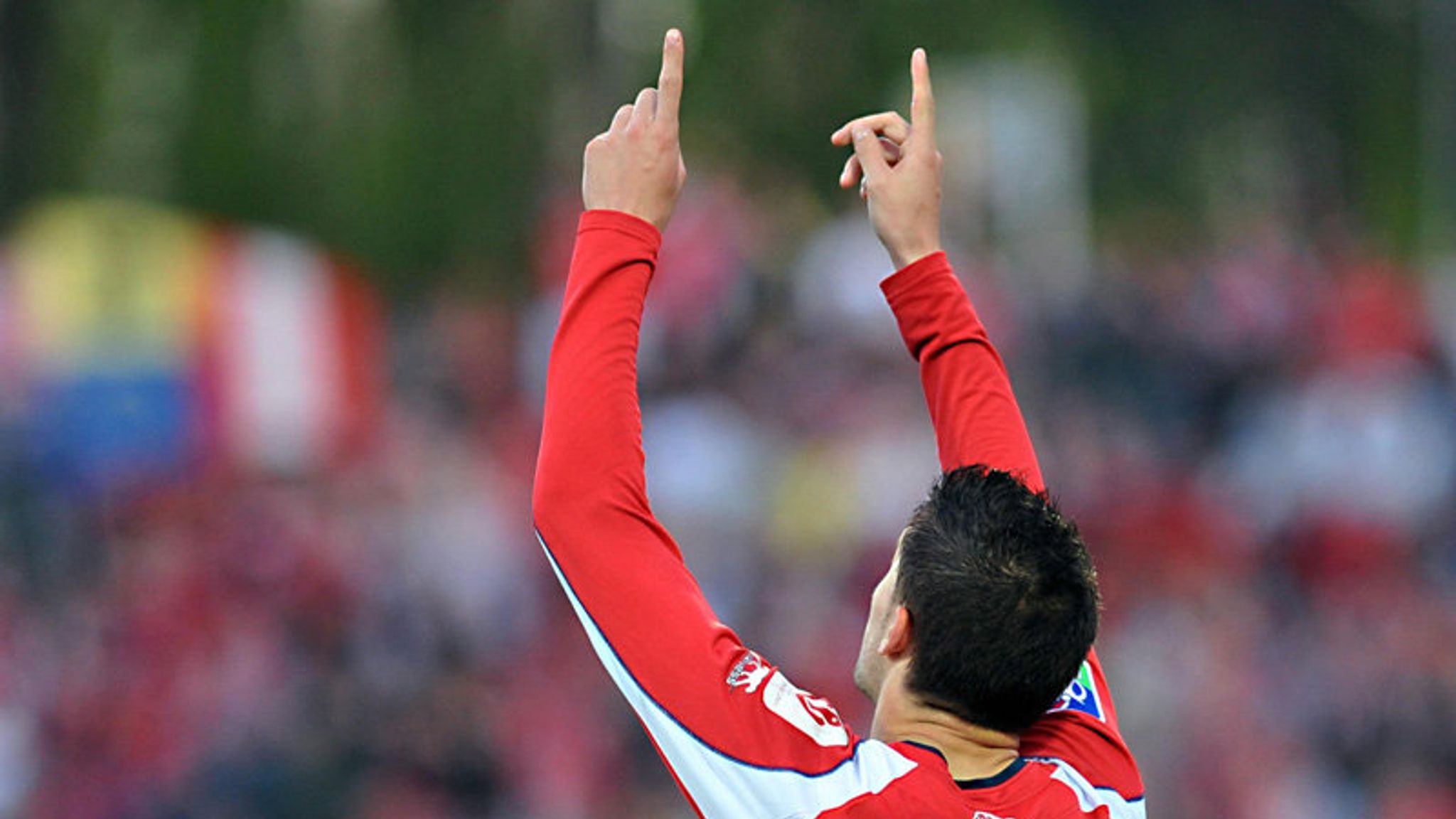 English eyes on Mirallas | Football News | Sky Sports