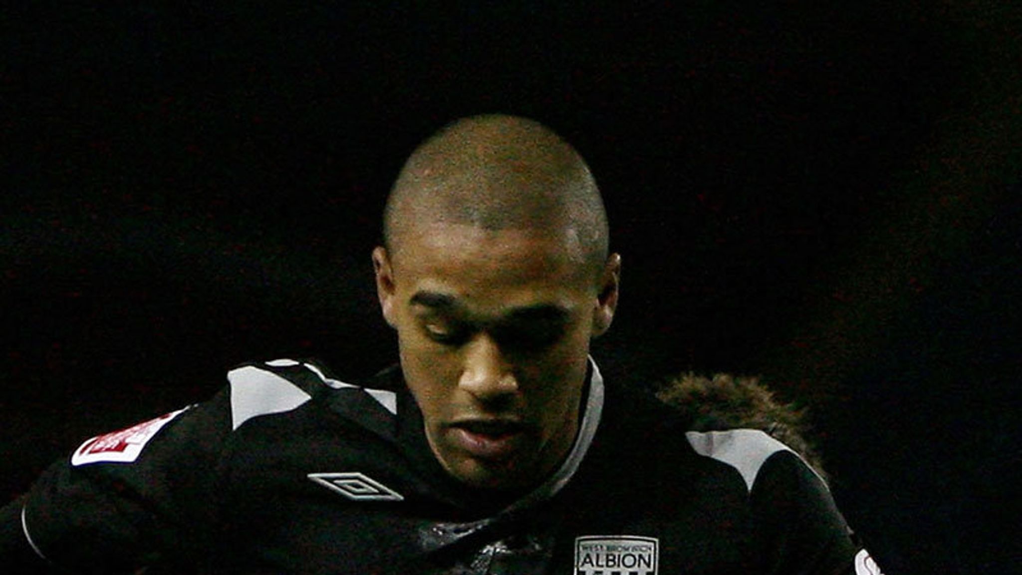 Moore makes Baggies move | Football News | Sky Sports